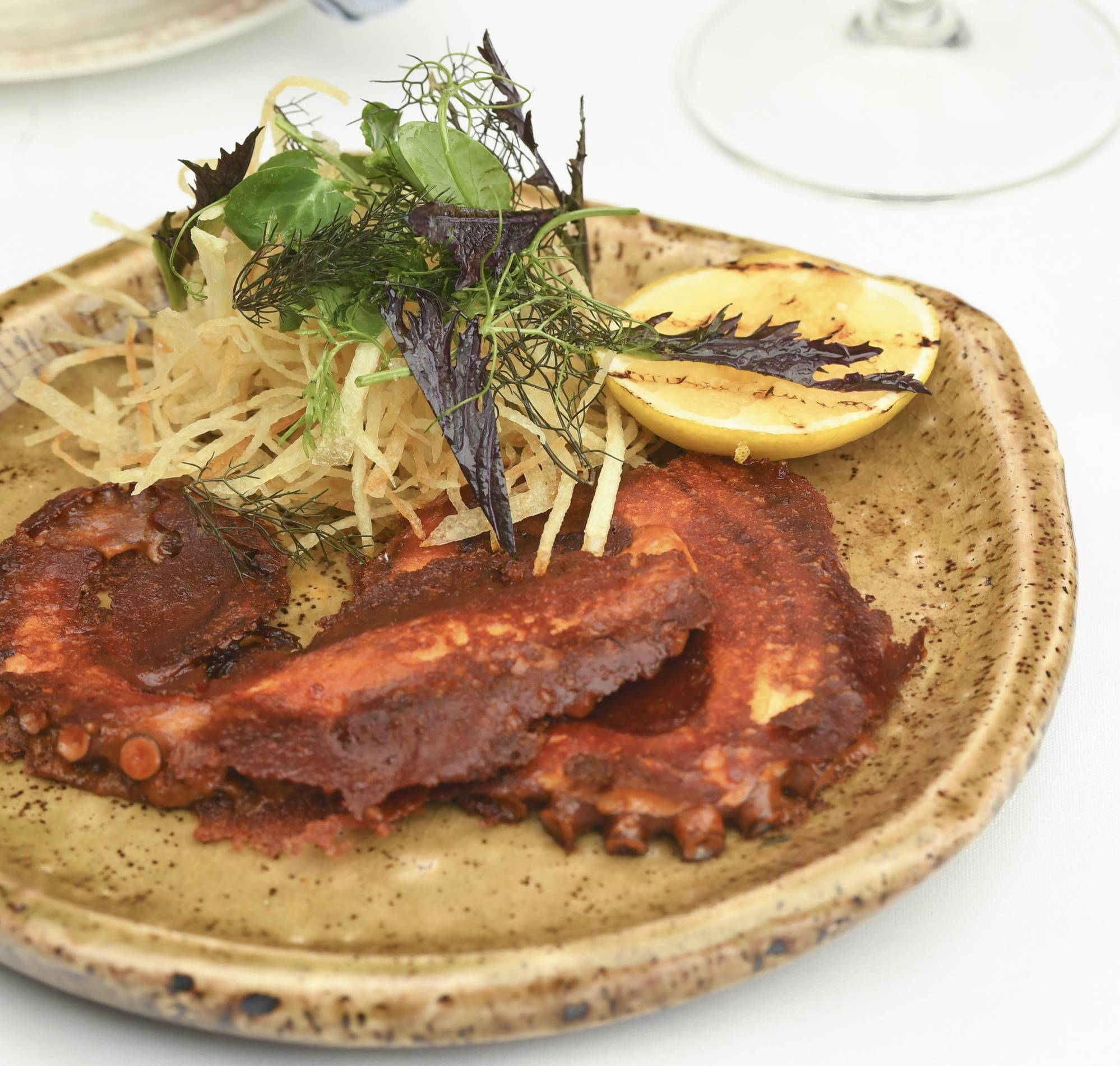 Zeru Miami: Award-Winning Mediterranean-Basque Restaurant