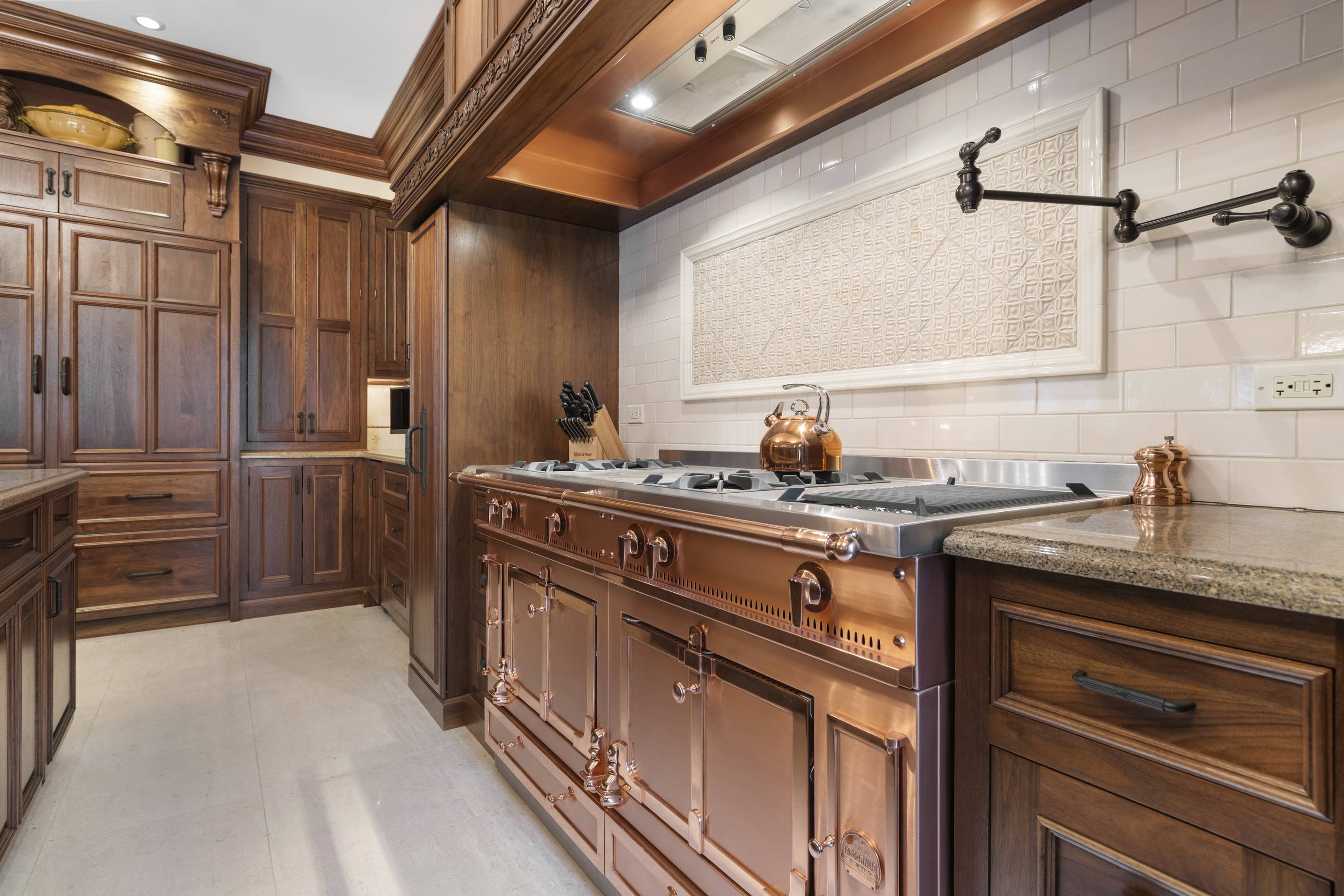 Elegant Gold Coast Home for Sale: Aristocratic Design Gem