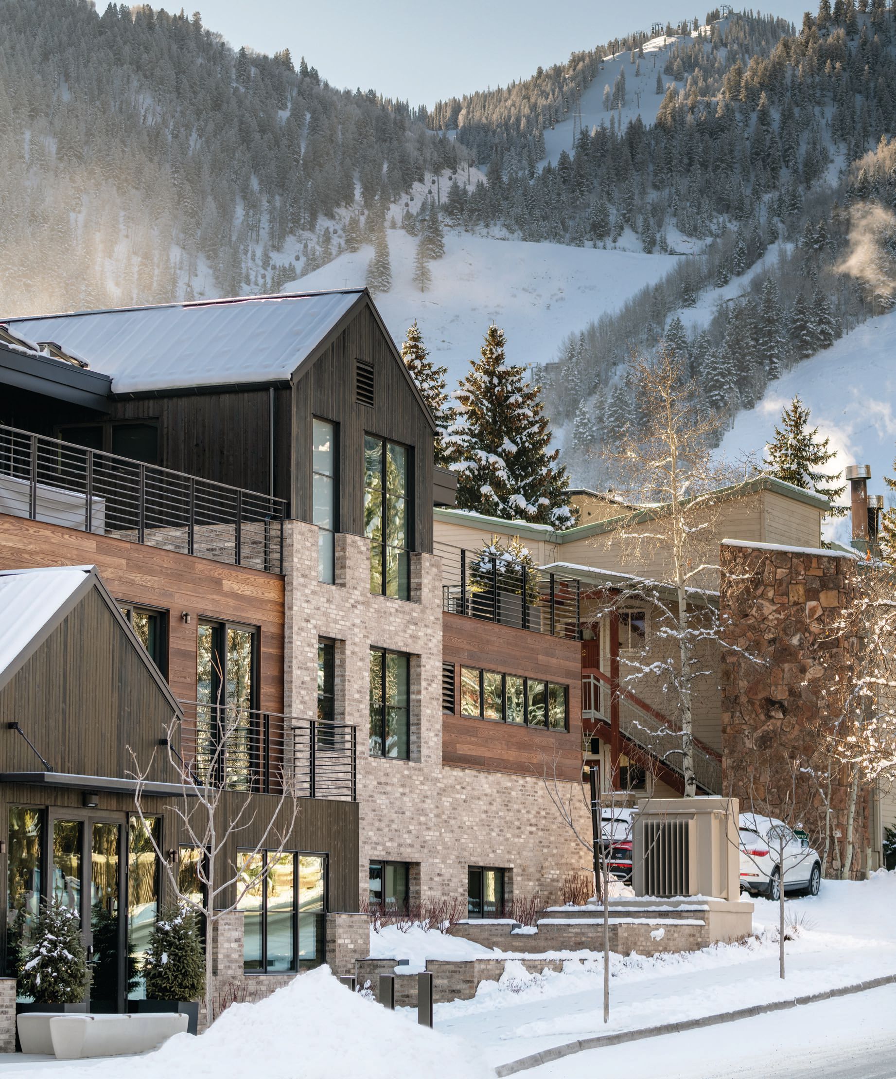 Aspen Street Lodge: A Modern Ski Chalet in Downtown Aspen
