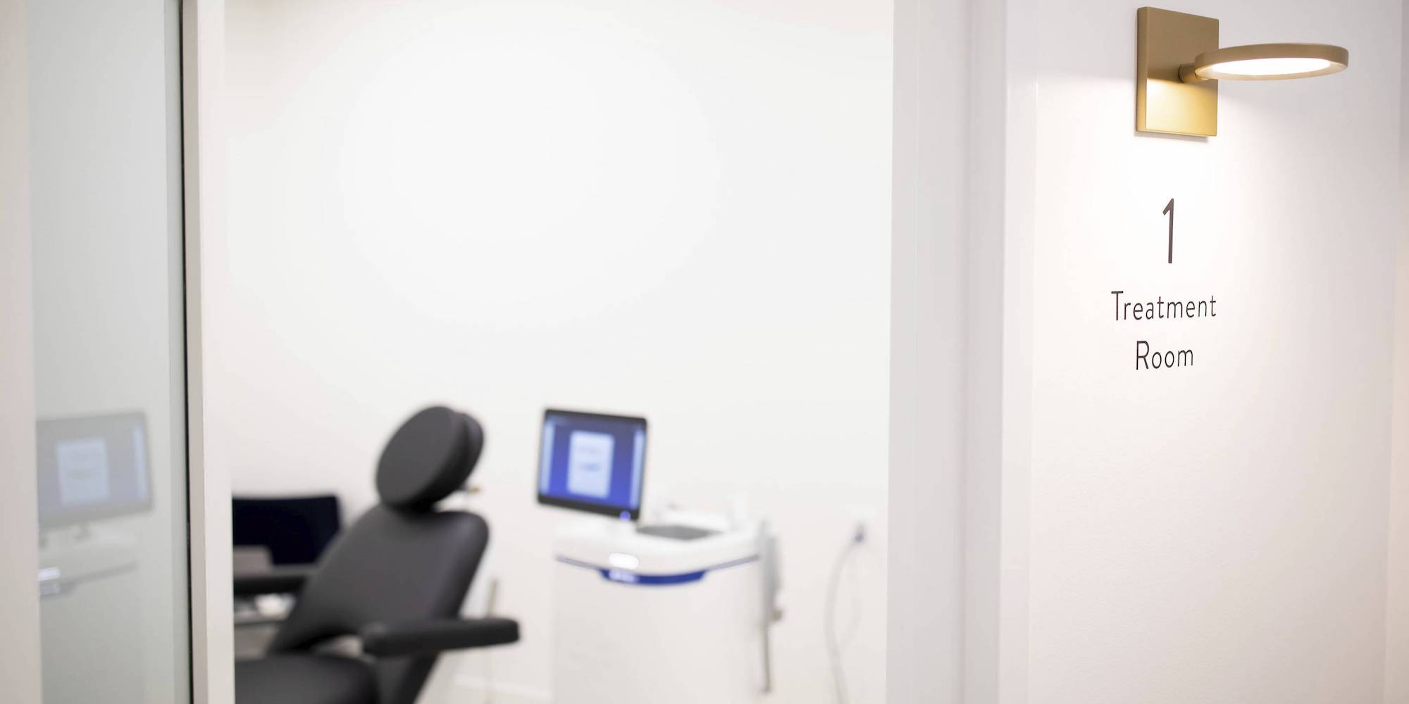 Cool Contours Opens New Arlington Location for CoolSculpting