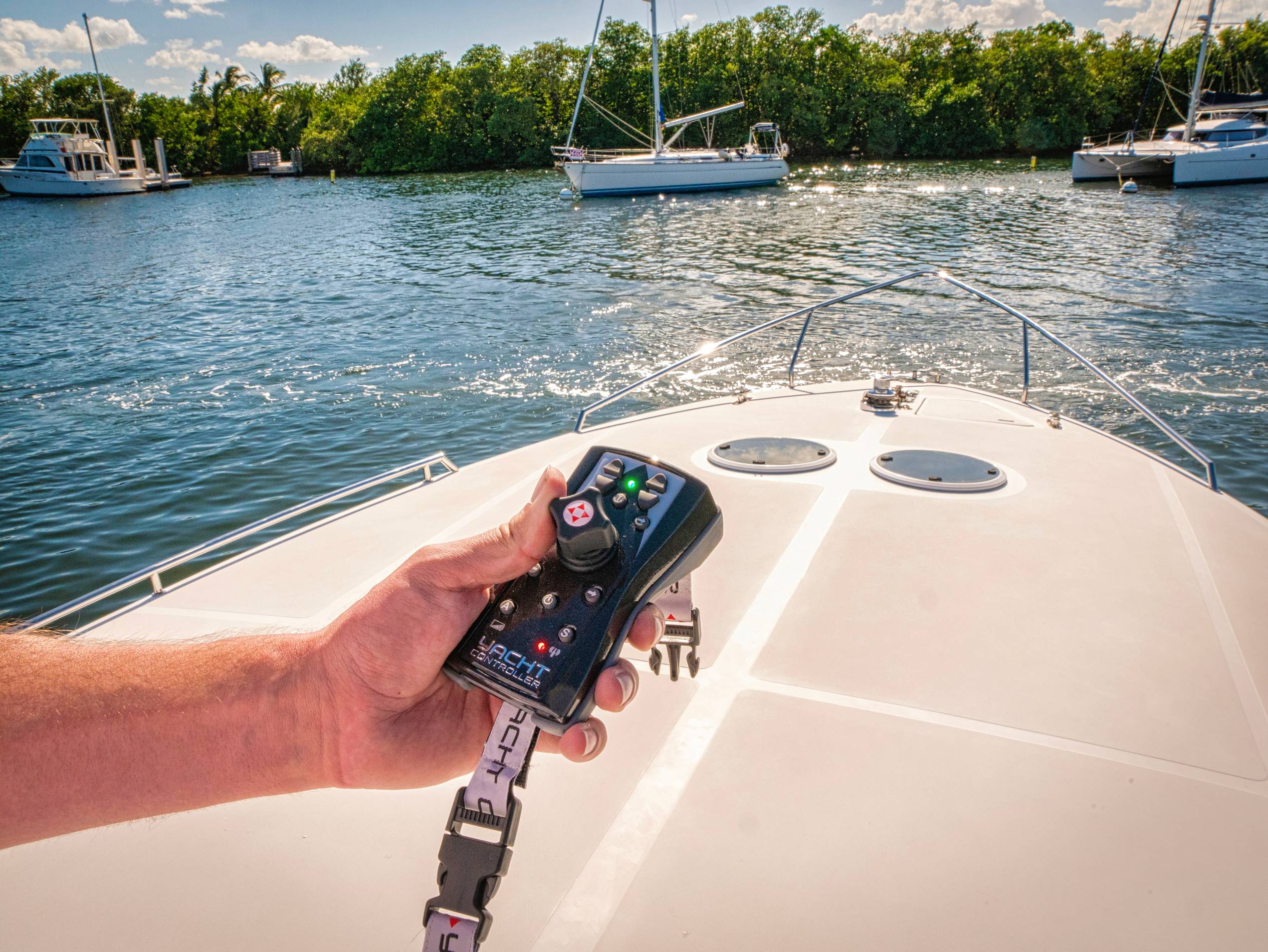 Yacht Controller Maximo & Supremo Launch at Miami Boat Show