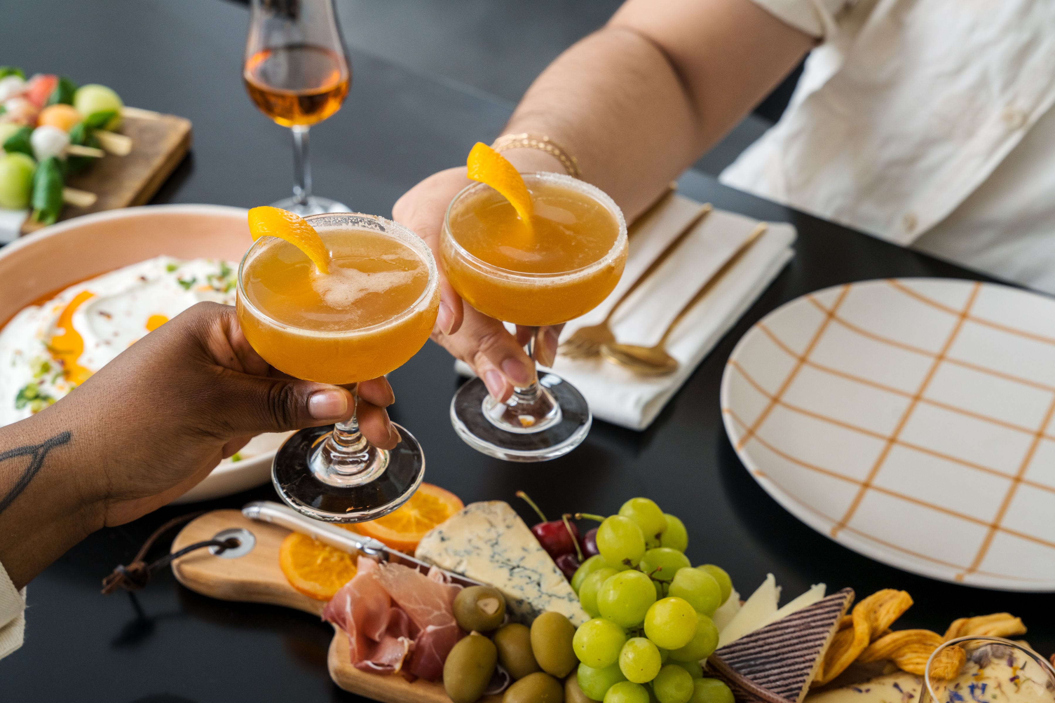 Cognac Cocktails: A Modern Take on Classic Spirits