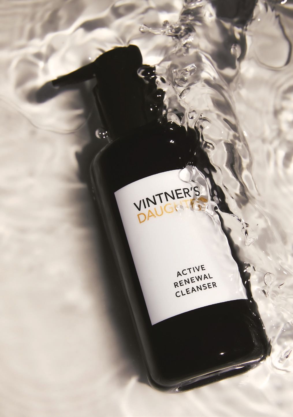 SoCal's Innovative Facial Cleansers for Glowing Skin