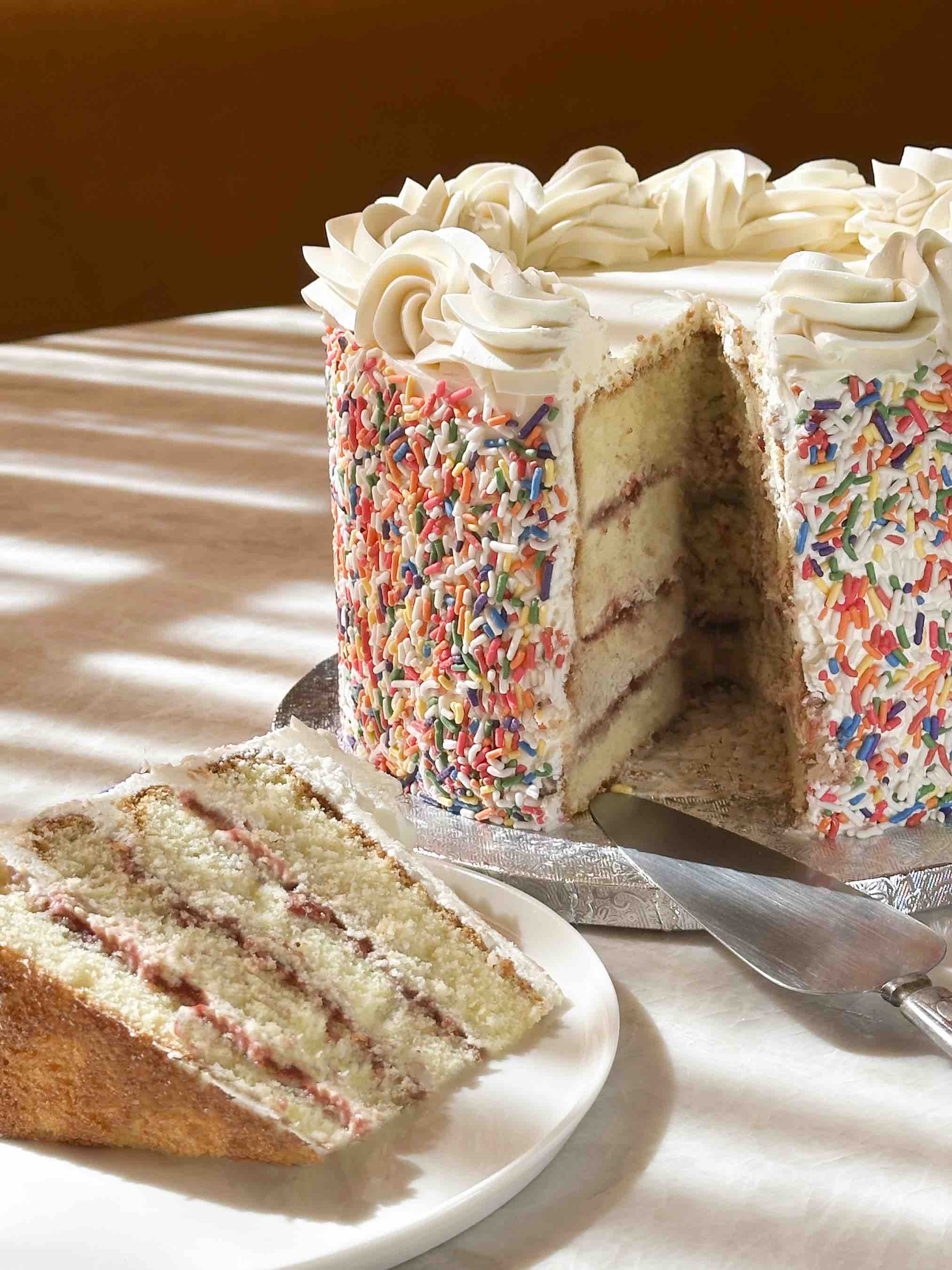 Top Must-Try Bakeries in Los Angeles for Artisanal Treats
