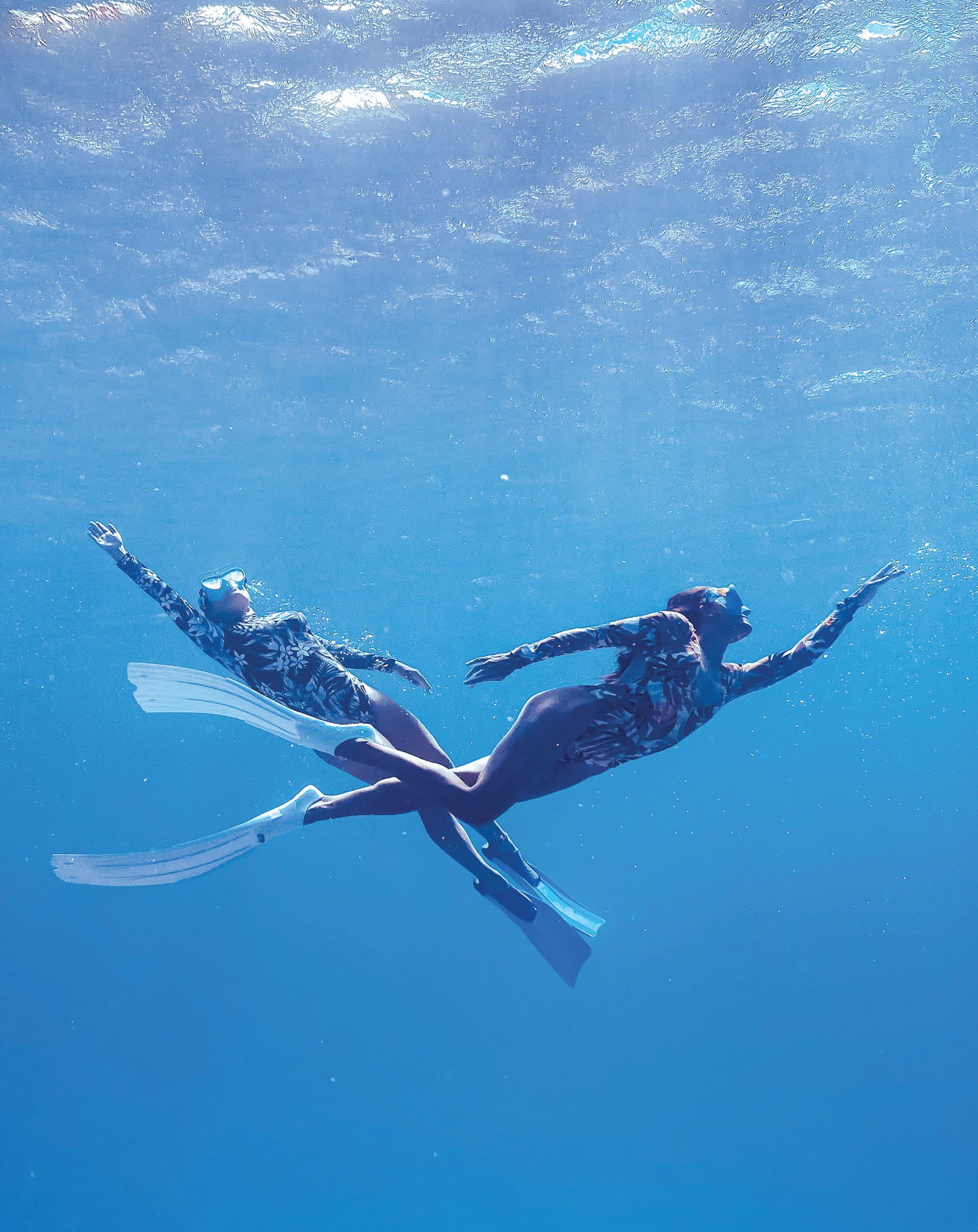 Swimming Sisters of Oʻahu: Meet Candes & Corin Gentry