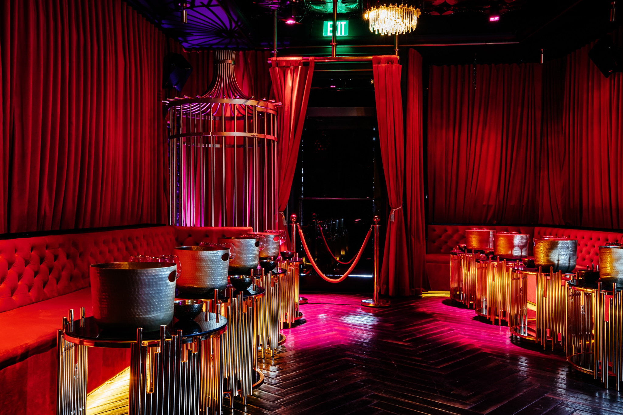 BAROOM Club: Miami Beach's Unique Nightlife Experience