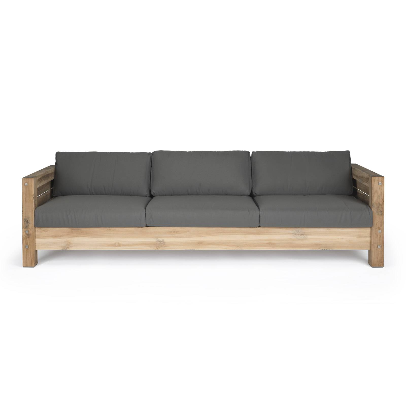 Outdoor Couches That Elevate Your Summer Experience