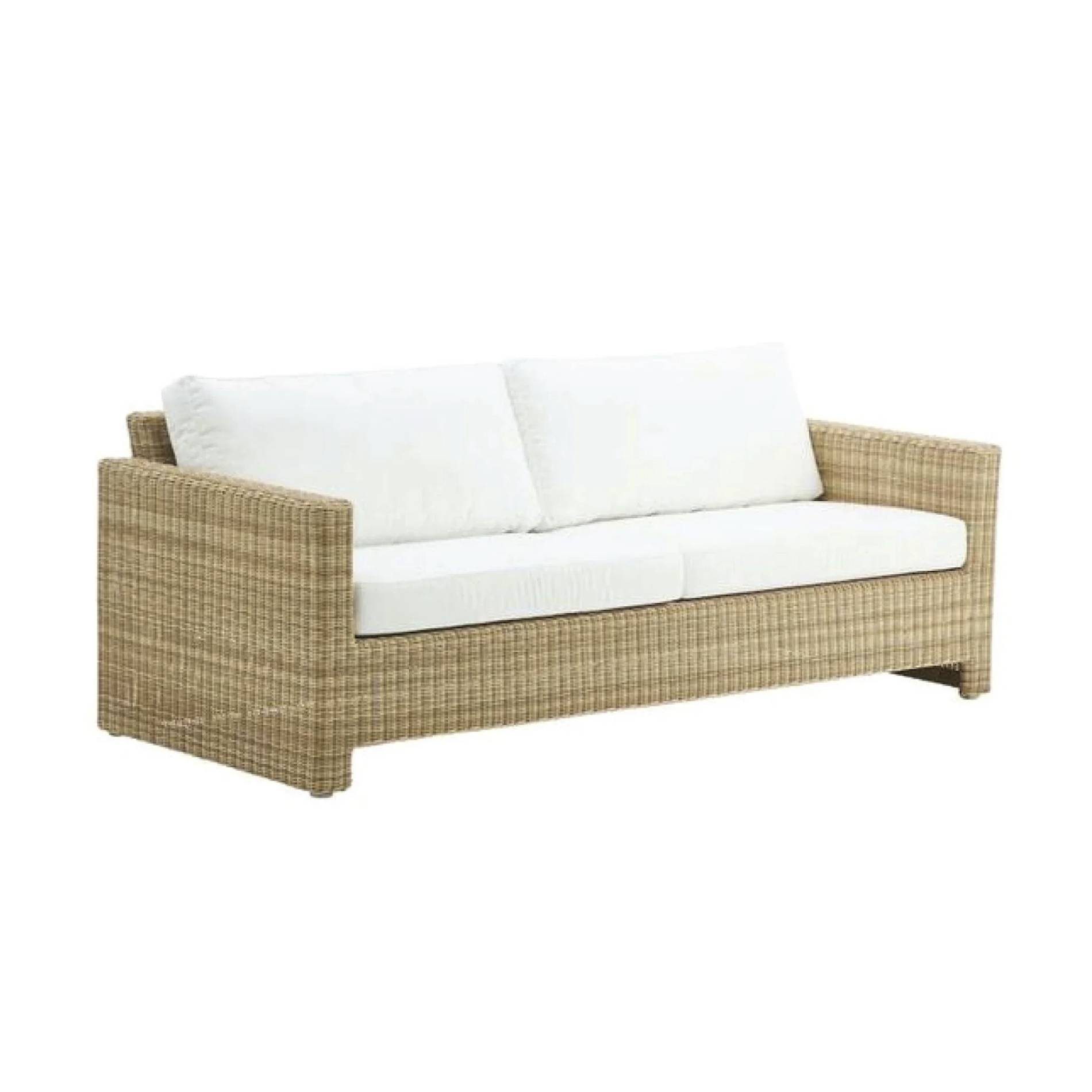 Outdoor Couches That Elevate Your Summer Experience