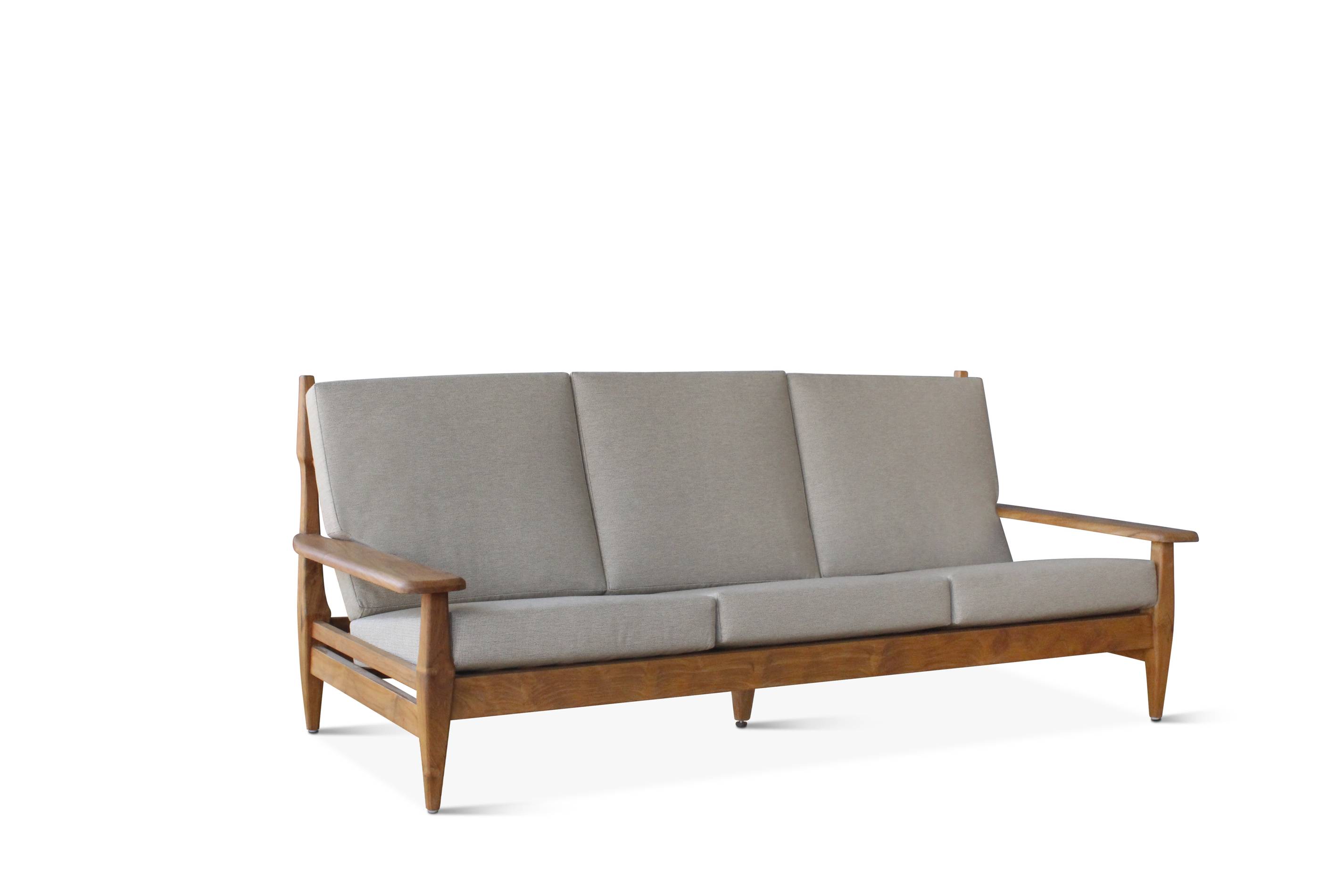 Outdoor Couches That Elevate Your Summer Experience