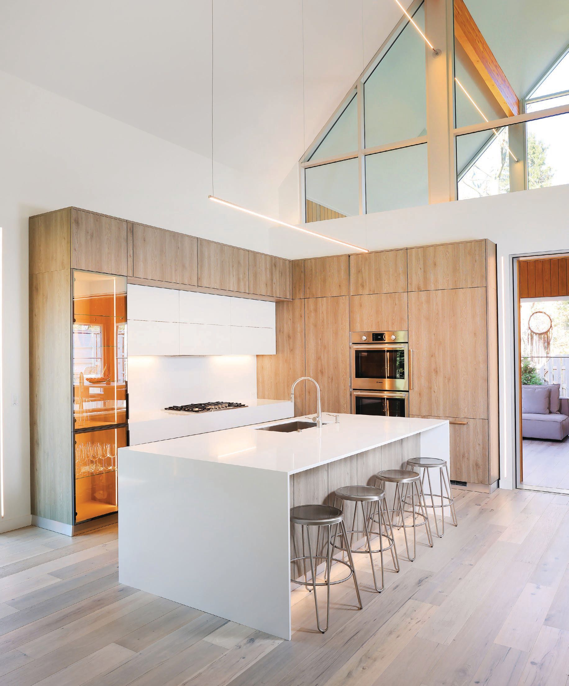 Scandinavian-Inspired Michigan Retreat: Eco-Friendly Design