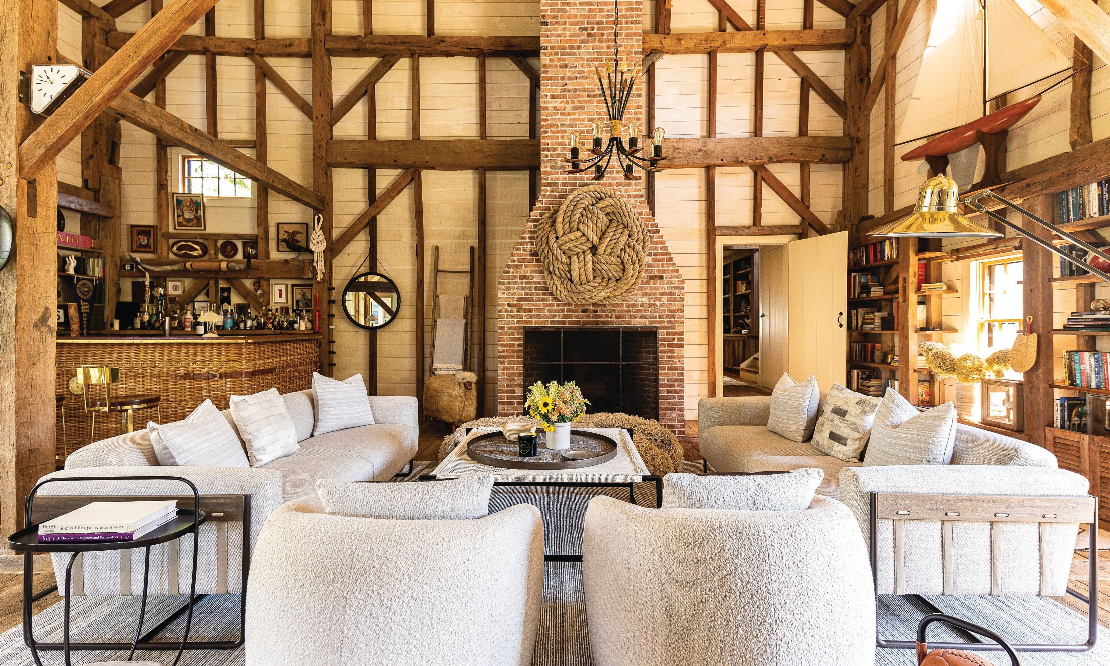 Coastal Charm: Transforming a 250-Year-Old Nantucket Barn