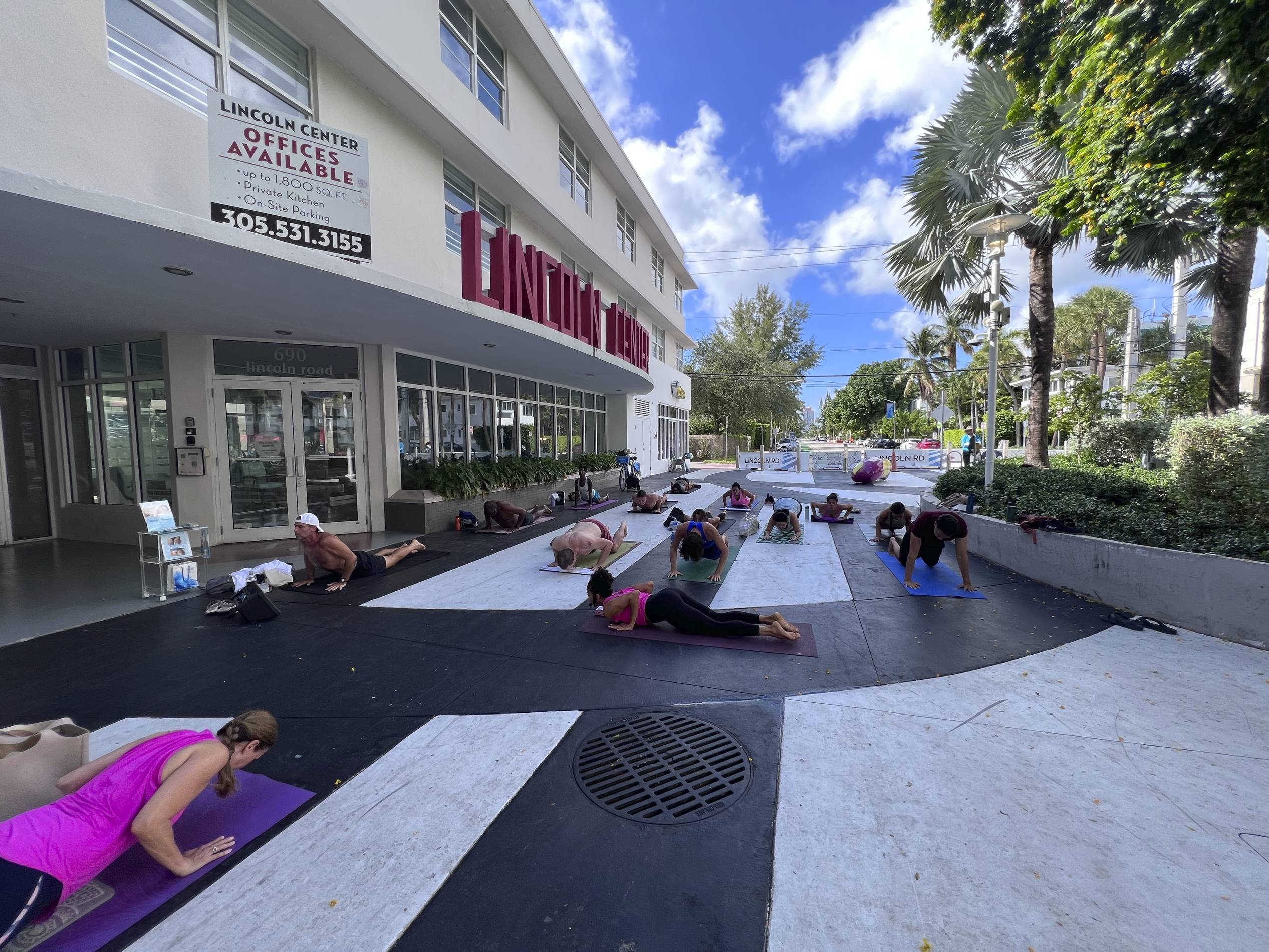 Miami's Best Free Yoga Classes for National Yoga Month