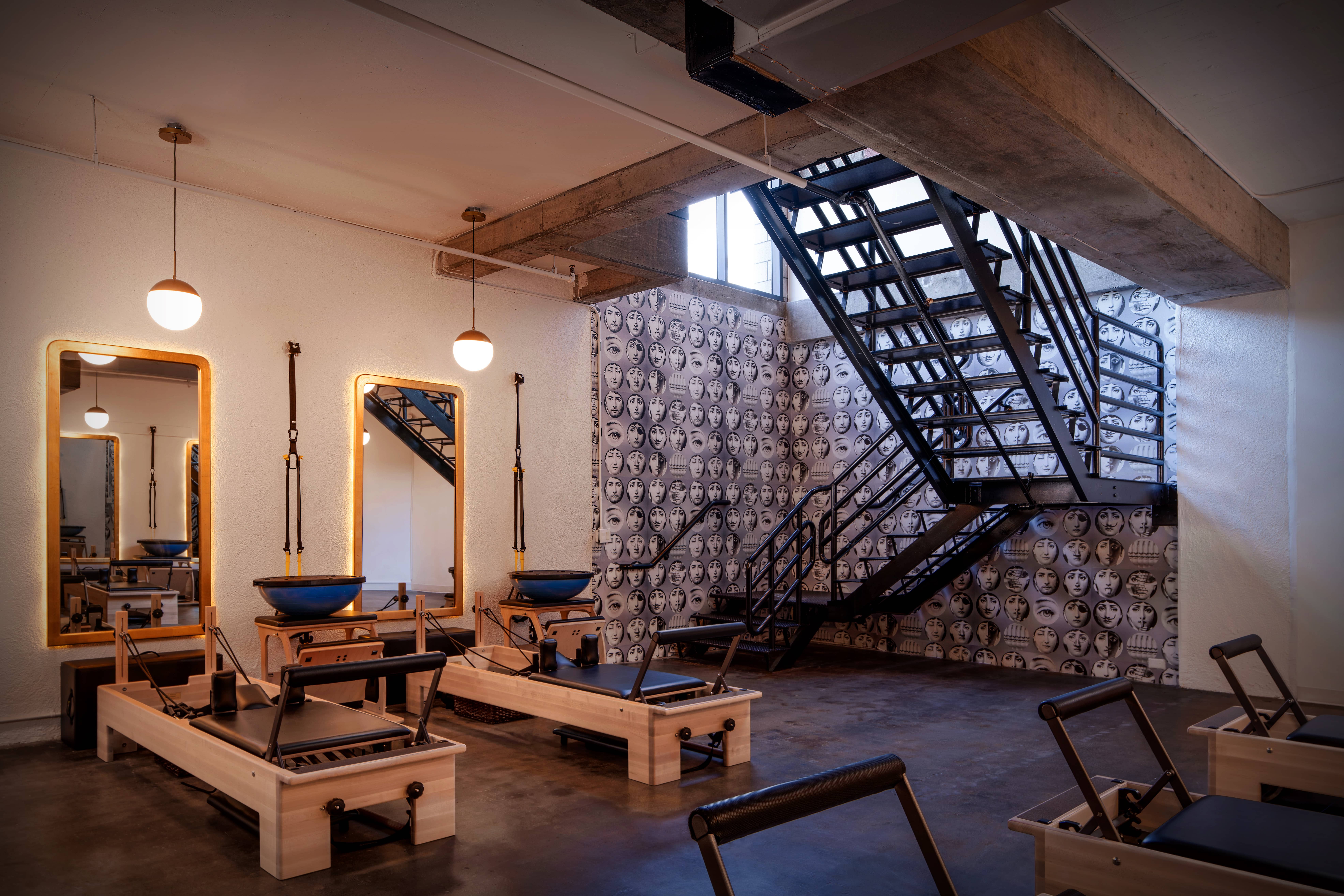 Top 12 Workout Classes in Los Angeles: Yoga, Boxing & More