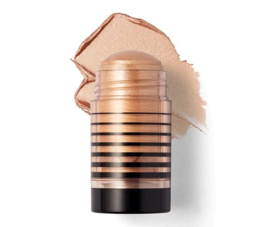 Fall Beauty Trends: Embrace Cozy Neutrals & Glam Hues