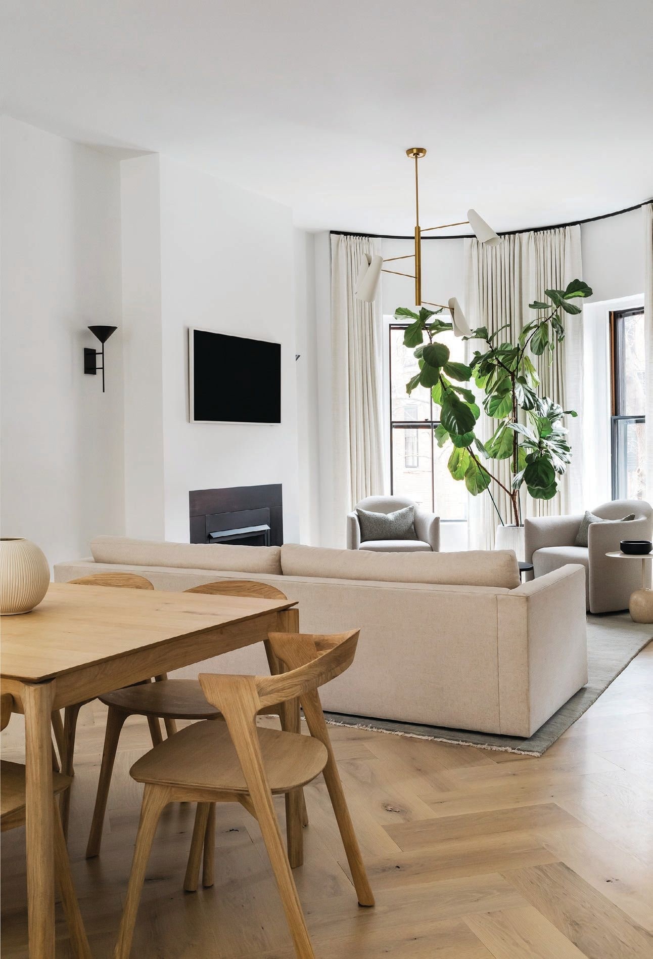 Modern Oasis: Transforming a 19th-Century Townhome
