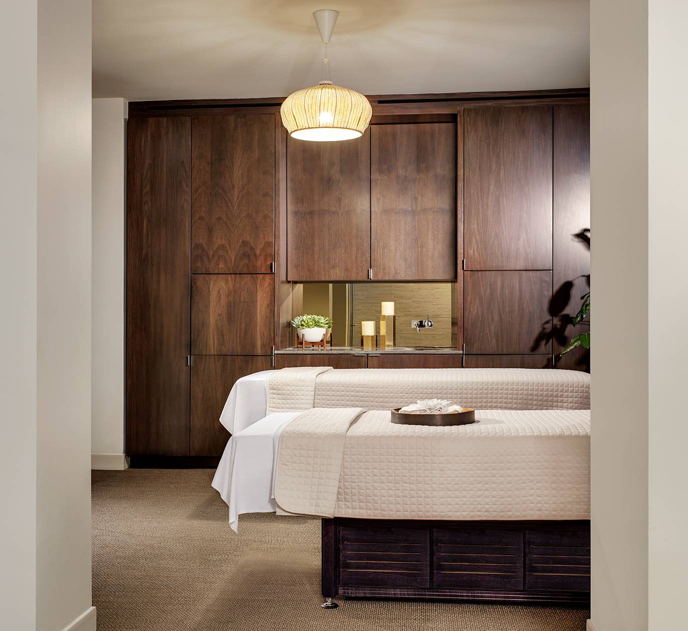 Couples Spas in Las Vegas: Relaxing Getaways Await