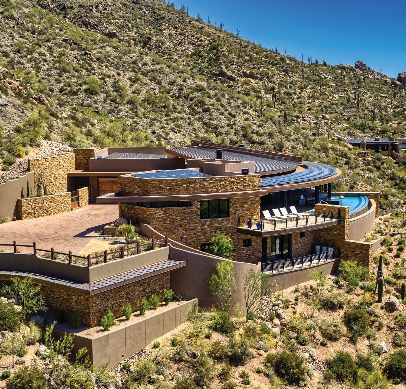 Organic Modern Desert Home Design: Stunning Views & Details