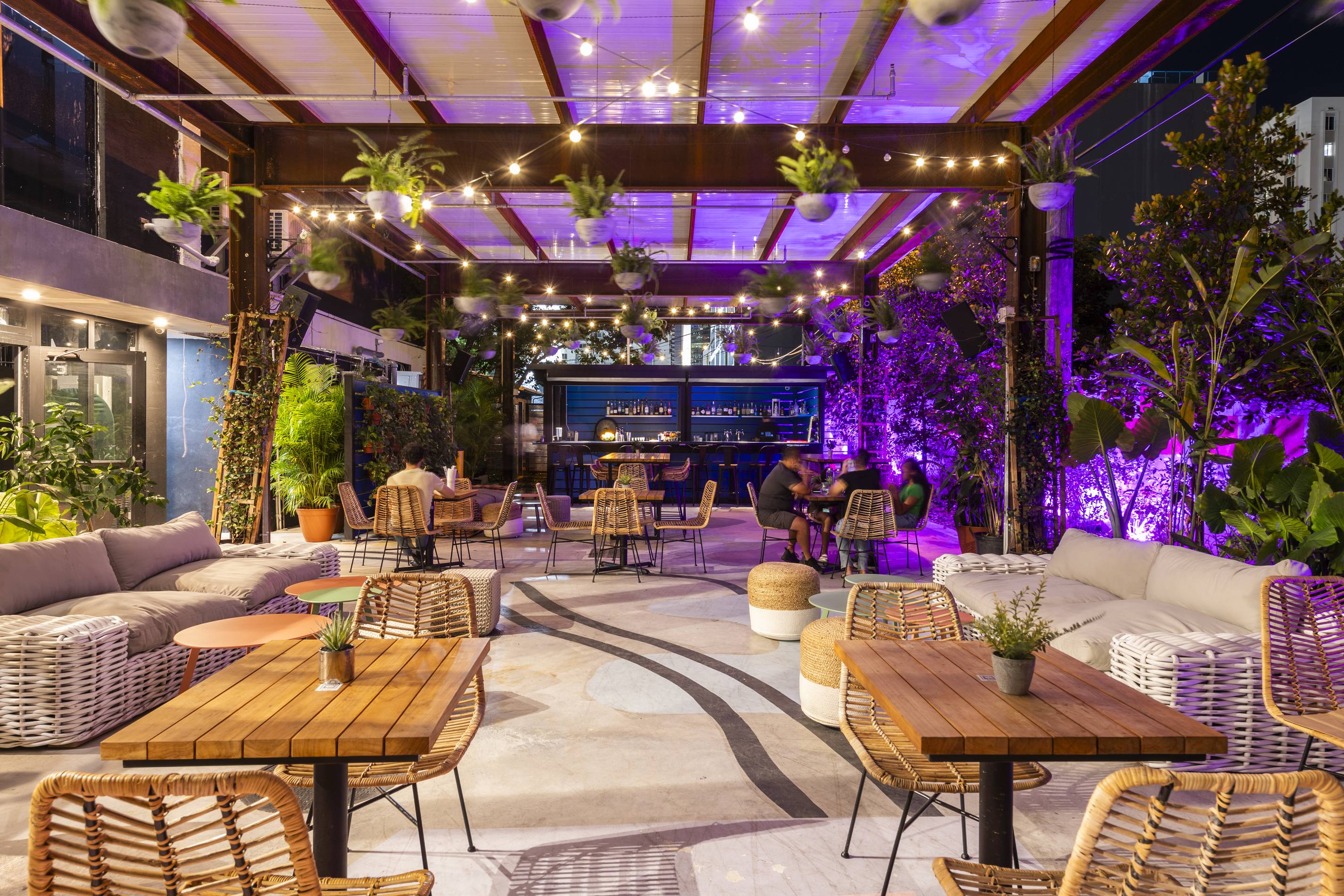 Metronome Lounge: Brickell's Newest Nightlife Hotspot
