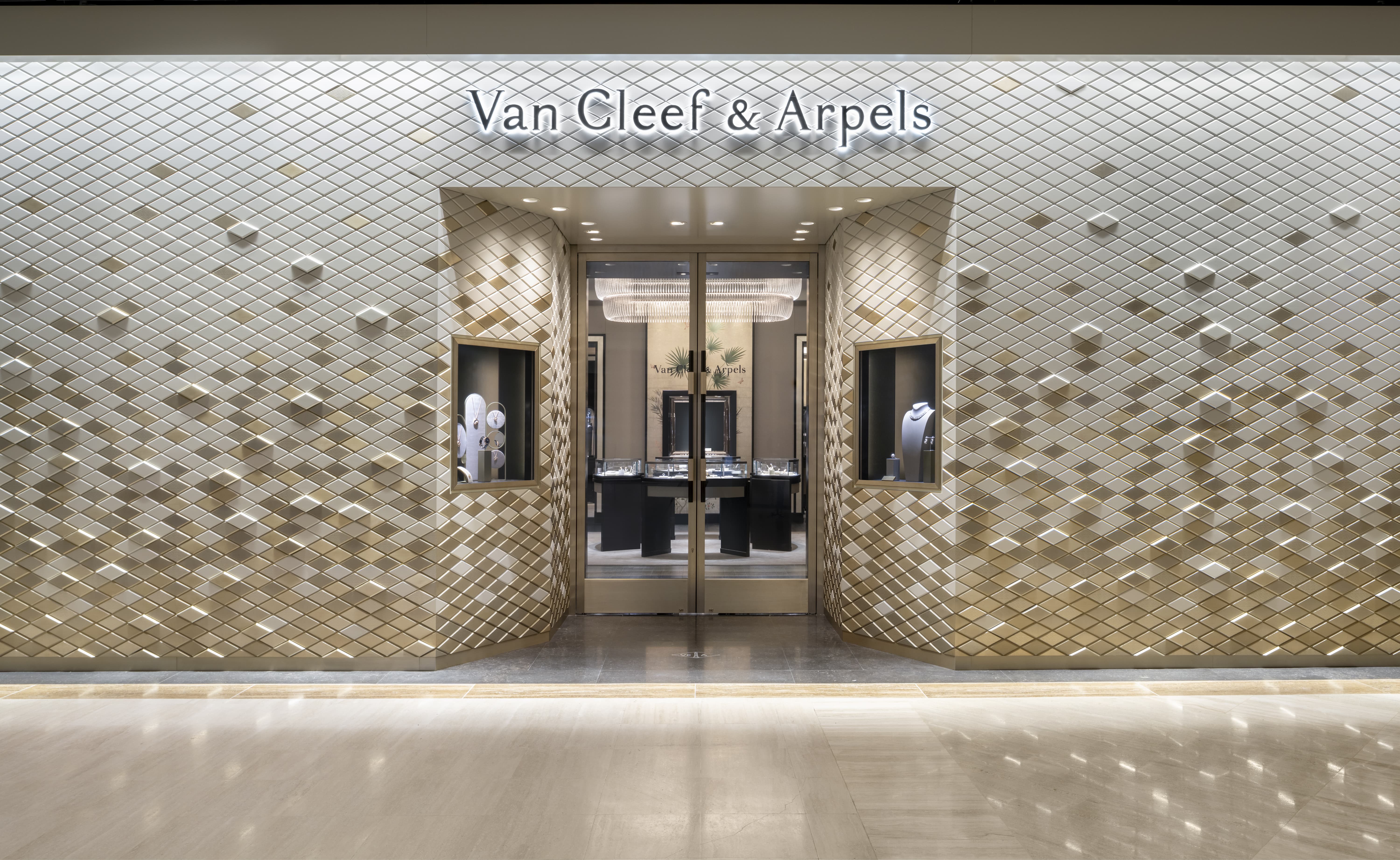 Discover Van Cleef & Arpels' Stunning New Store at South Coast