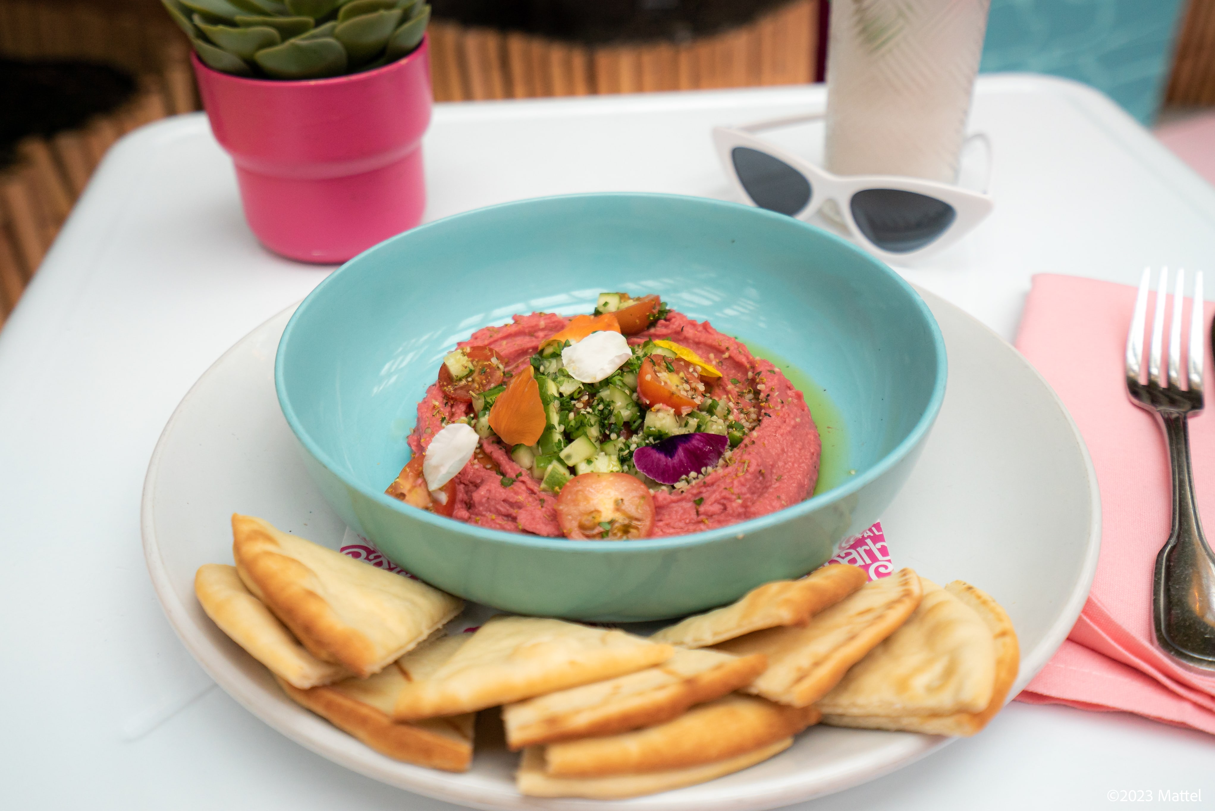 Malibu Barbie Café Opens in Miami: A Pink Paradise!