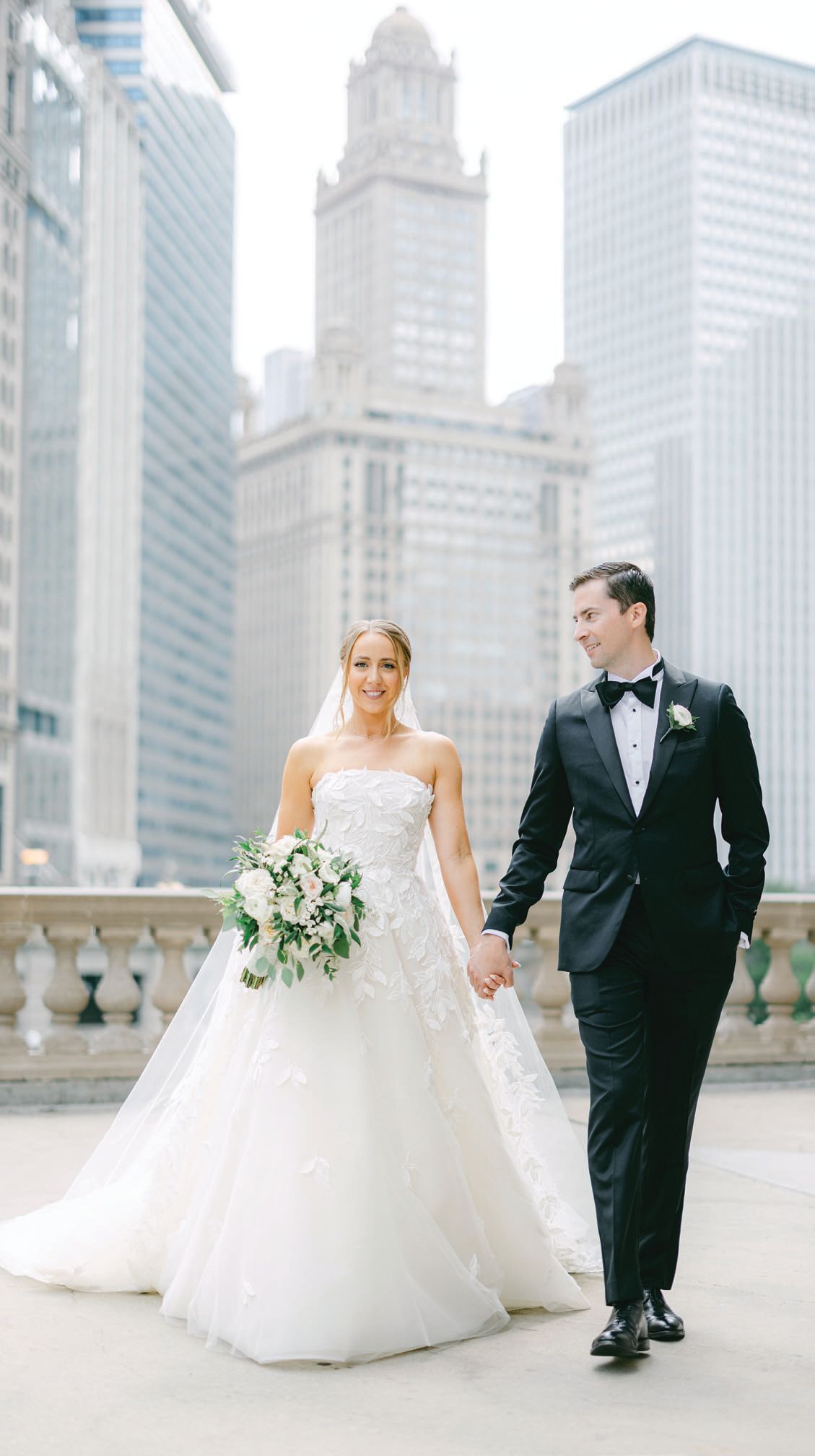 Chic Chicago Wedding: Amanda & Jack's Love Story Unveiled