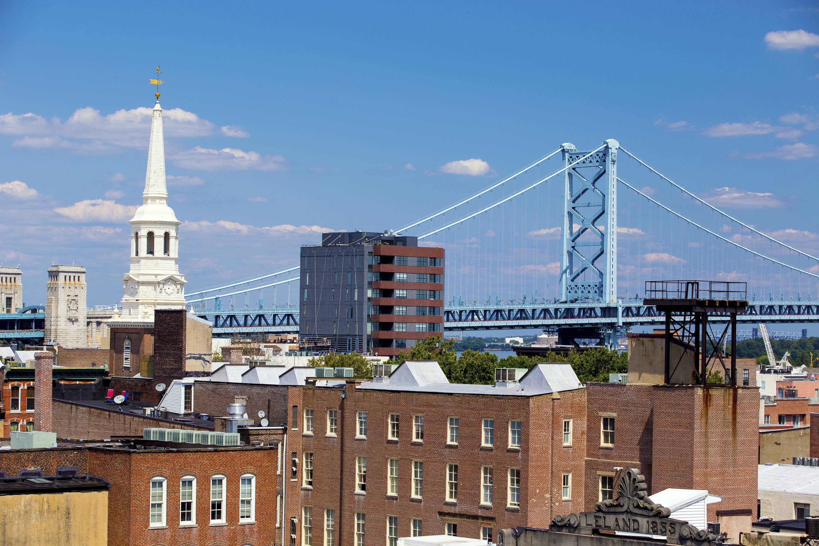 Discover Old City Philadelphia: Top Eats & Attractions