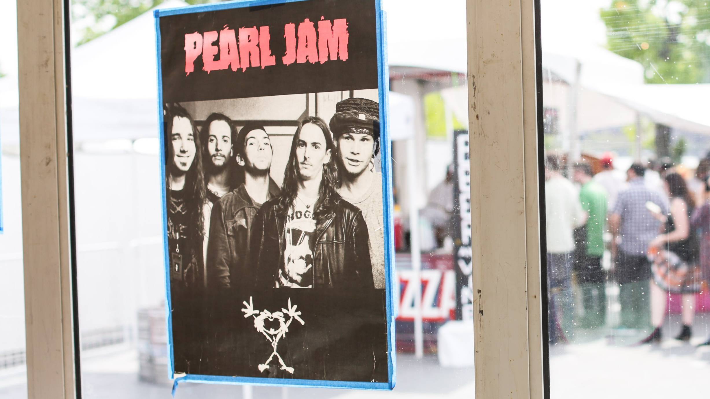 Pearl Jam at Kia Forum: 2024 Tour Info & Tips