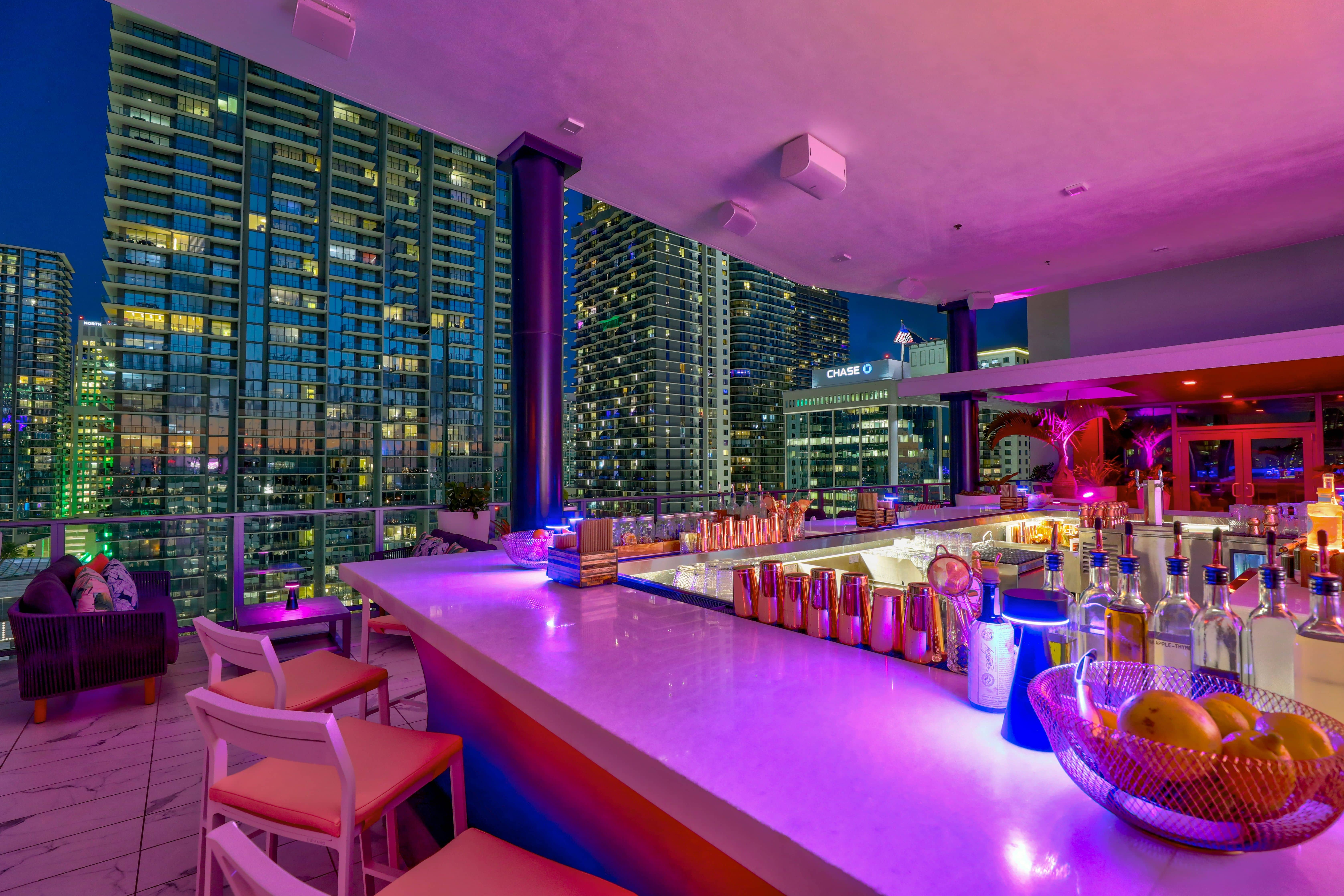 Discover the Best of Brickell: Hotels, Restaurants & Nightlife