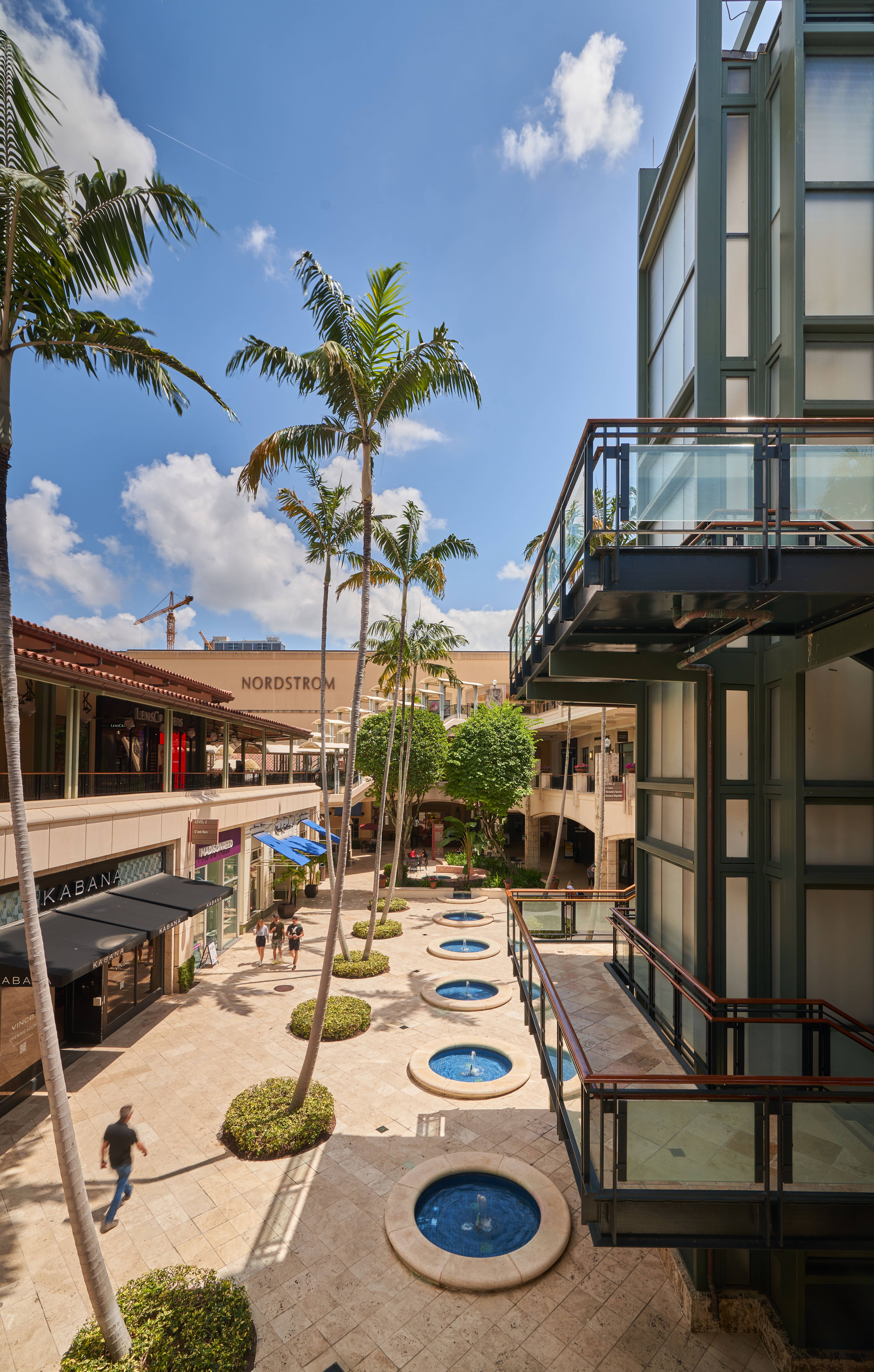 Shops at Merrick Park: Luxury Shopping in Coral Gables