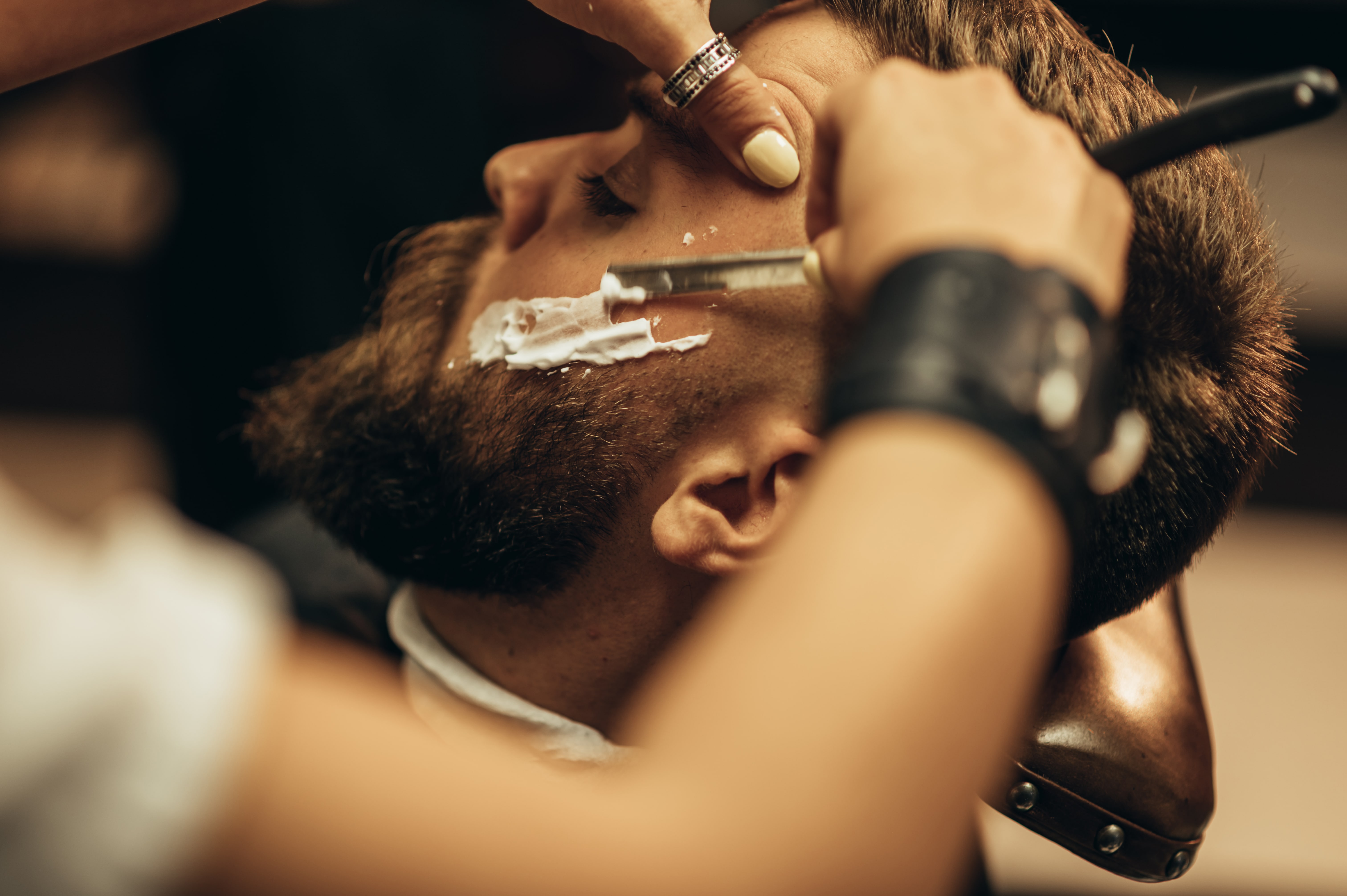 The Top 6 Barbers in Palm Beach County for Stylish Cuts