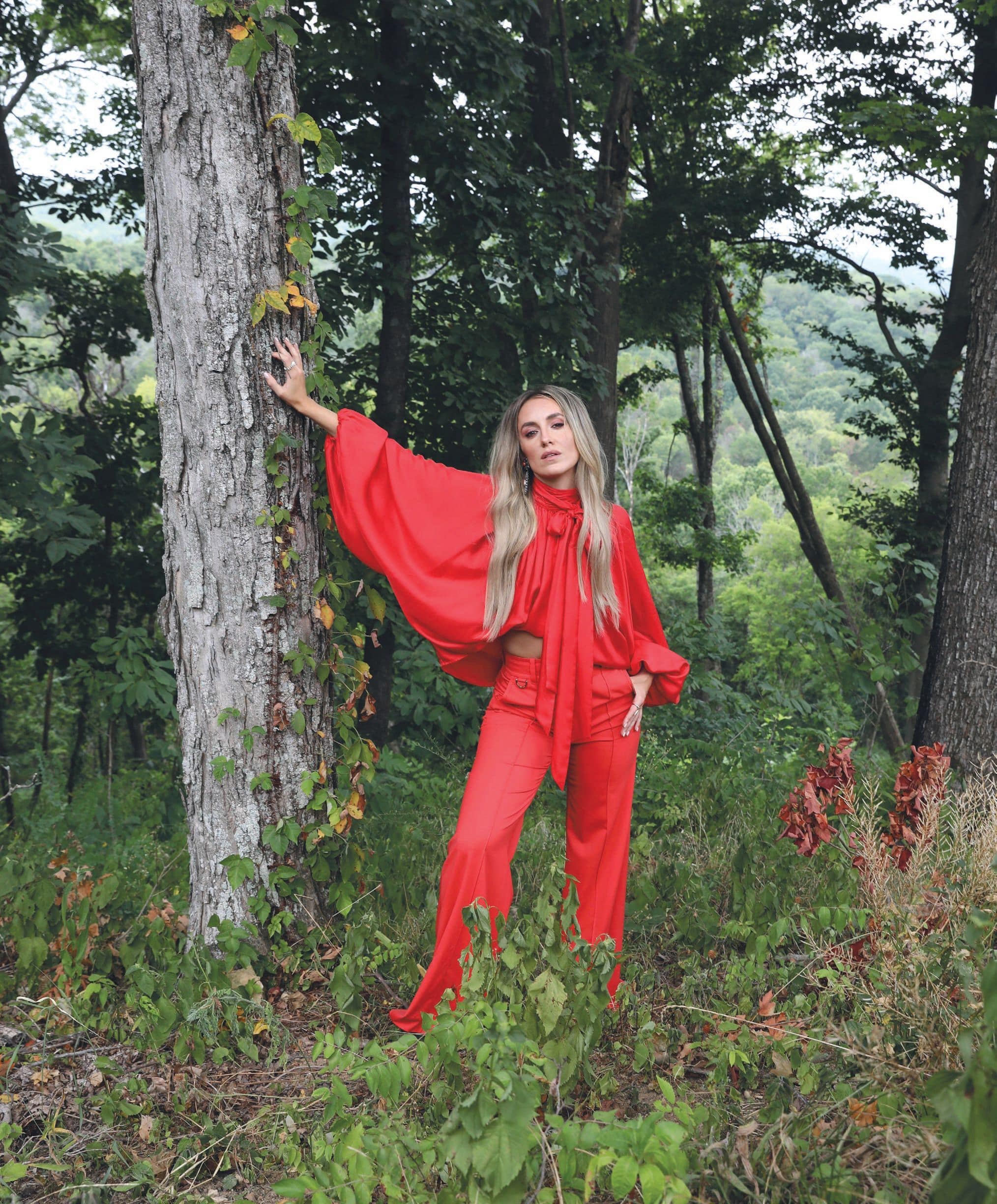 Lainey Wilson: From Rodeo Star to Country Music Icon
