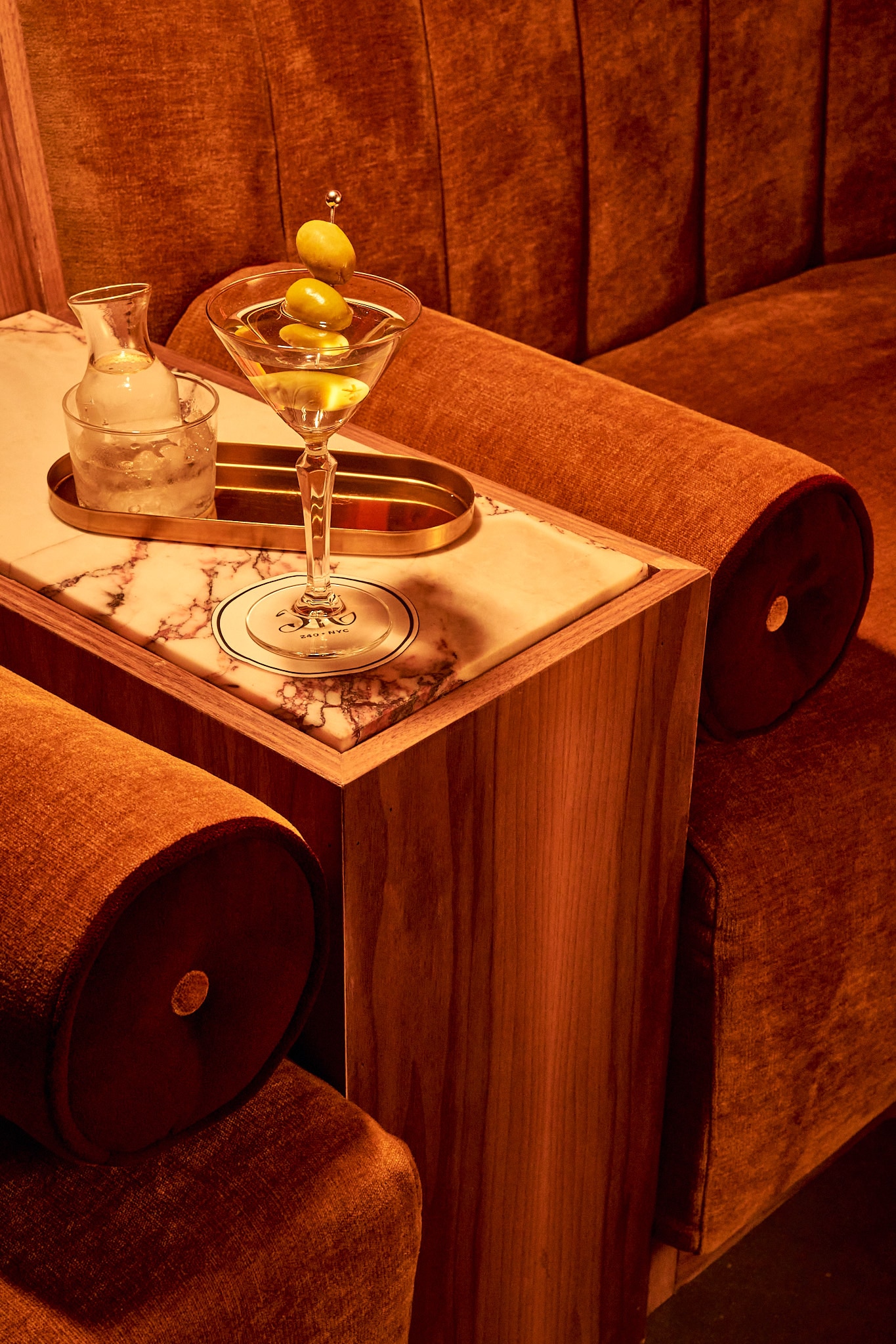 Top NYC Cocktail Bars: Sip in Style and Sophistication