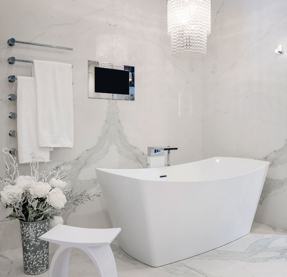 Design Your Dream Bathroom at Newton's Splash Showroom