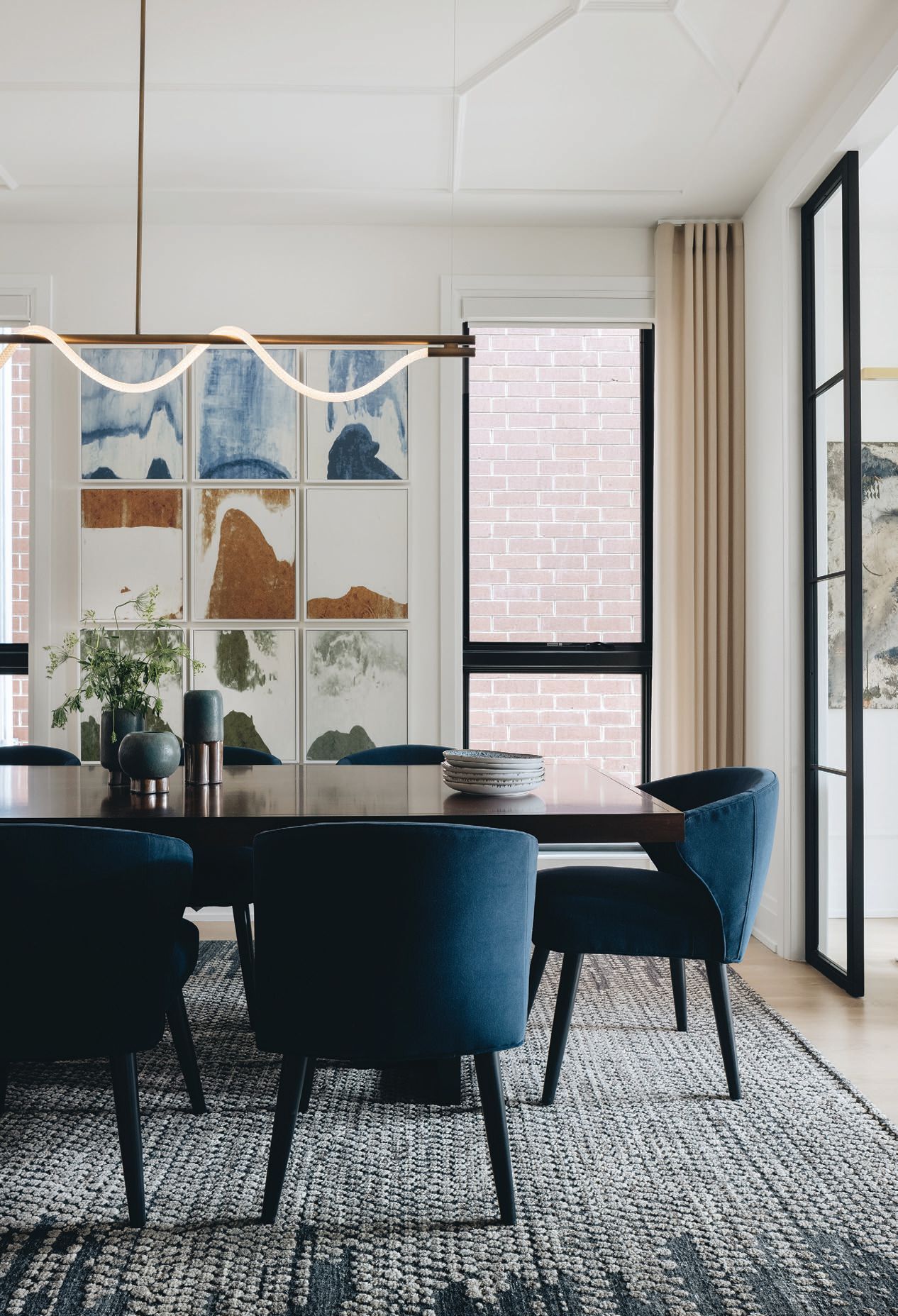 Stylish Family Home Design in Lincoln Park by Top Chicago Team