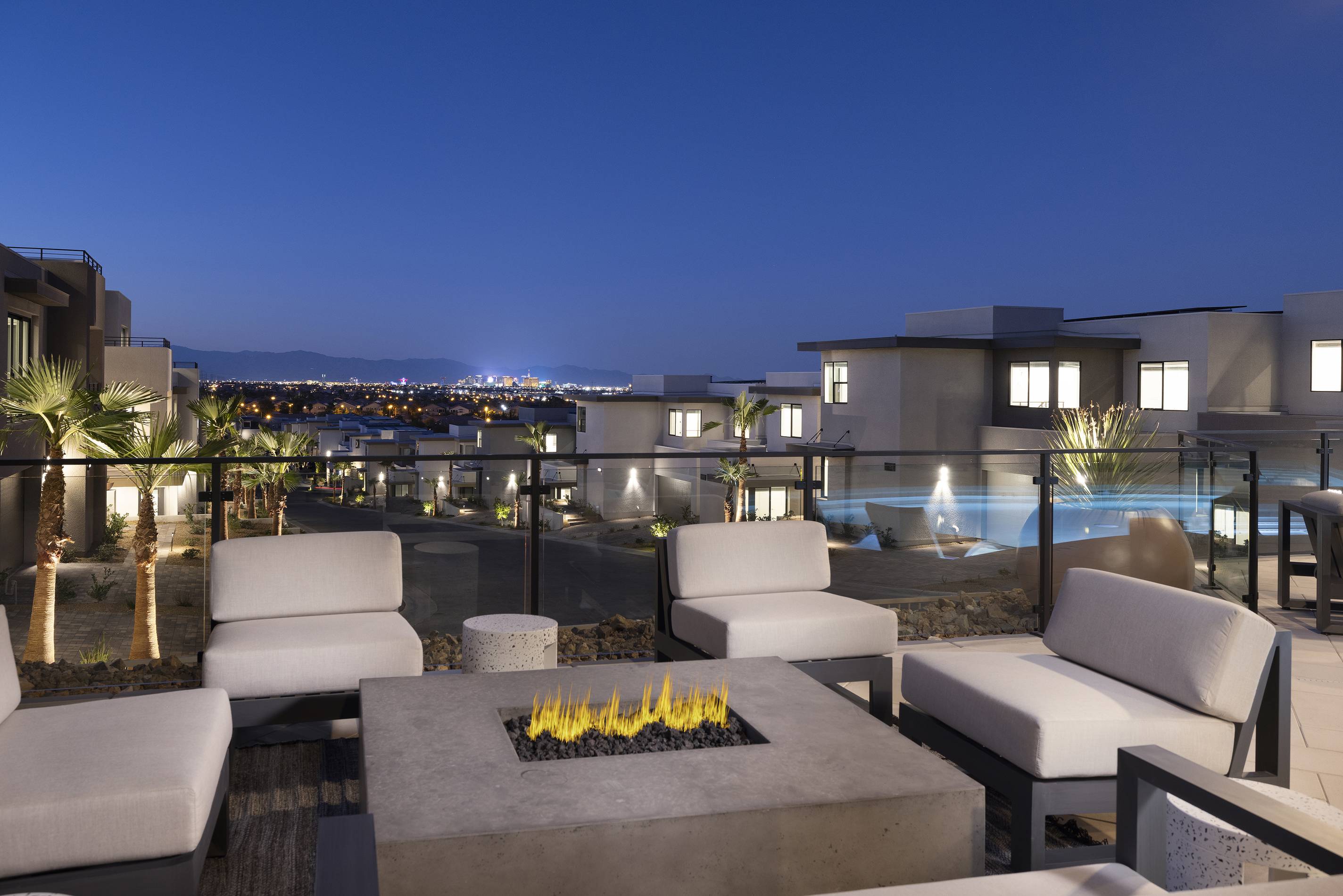 Seneca at Southern Highlands: Luxury Rentals Redefined