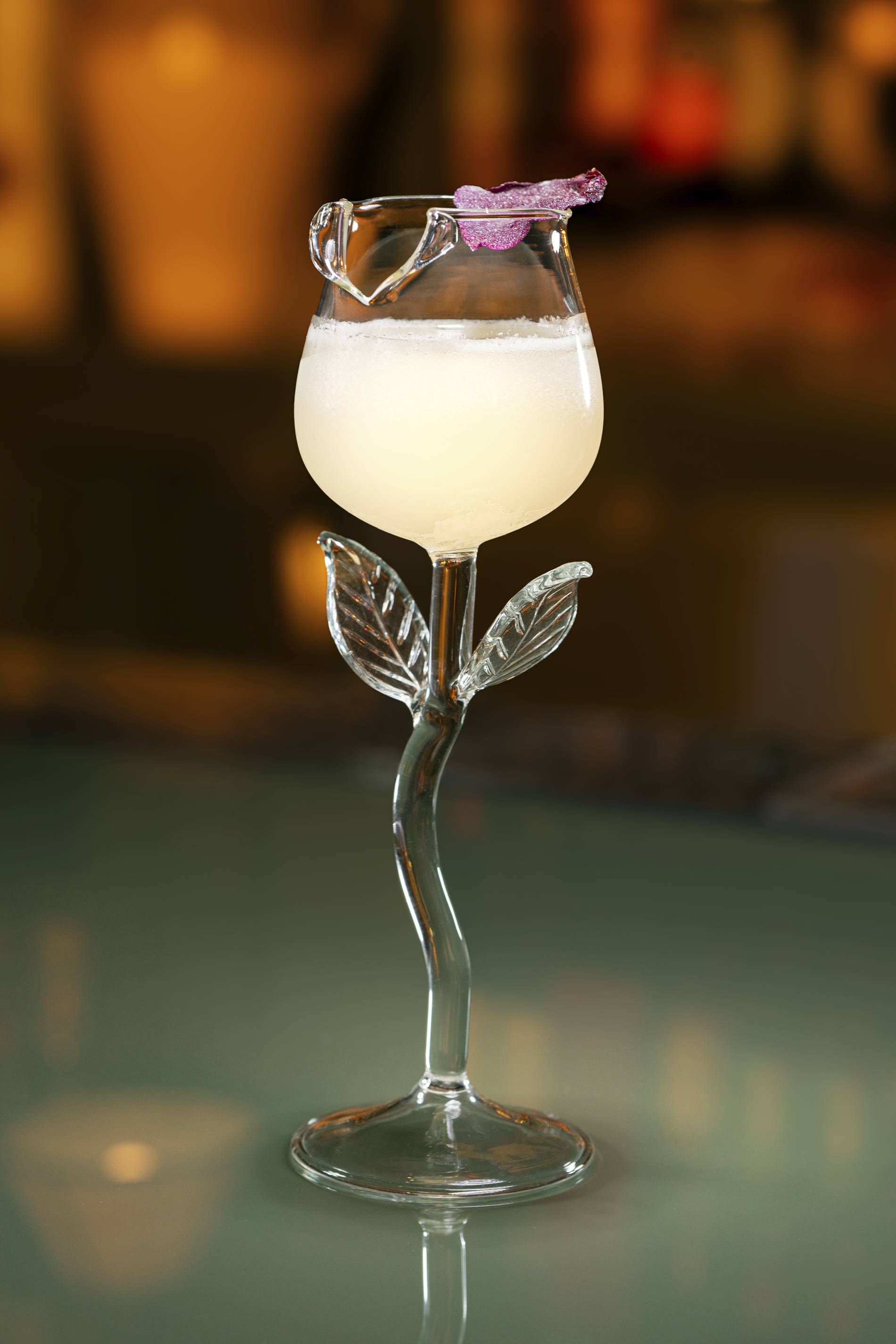 Luxe Cocktails in LA: Discover the Most Extravagant Drinks