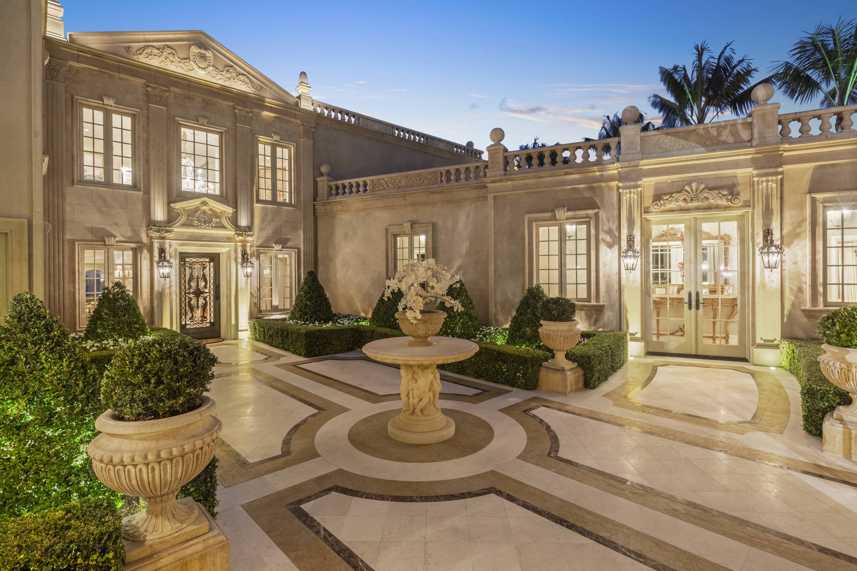 The Sand Castle: Luxury Living in La Jolla