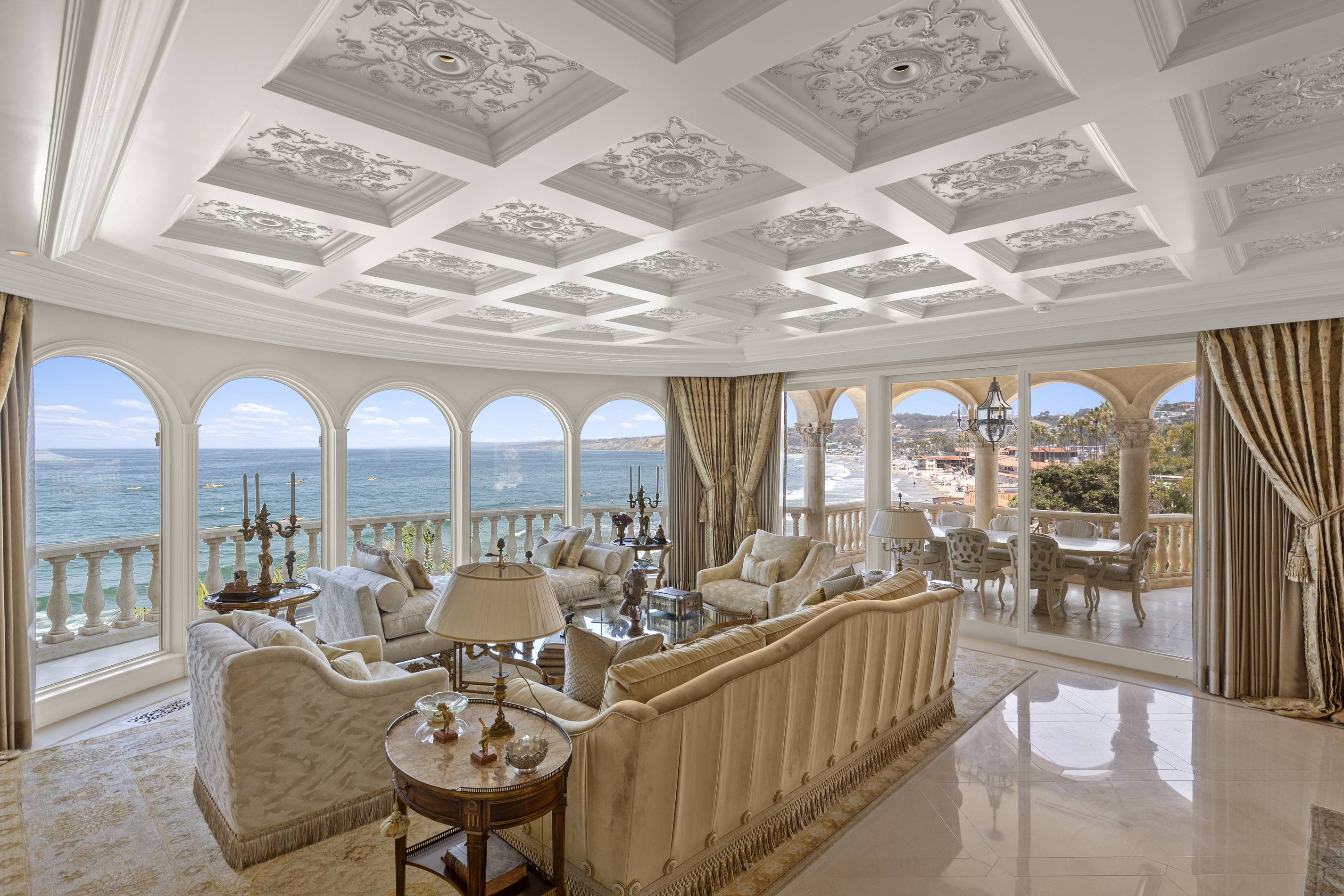 The Sand Castle: Luxury Living in La Jolla