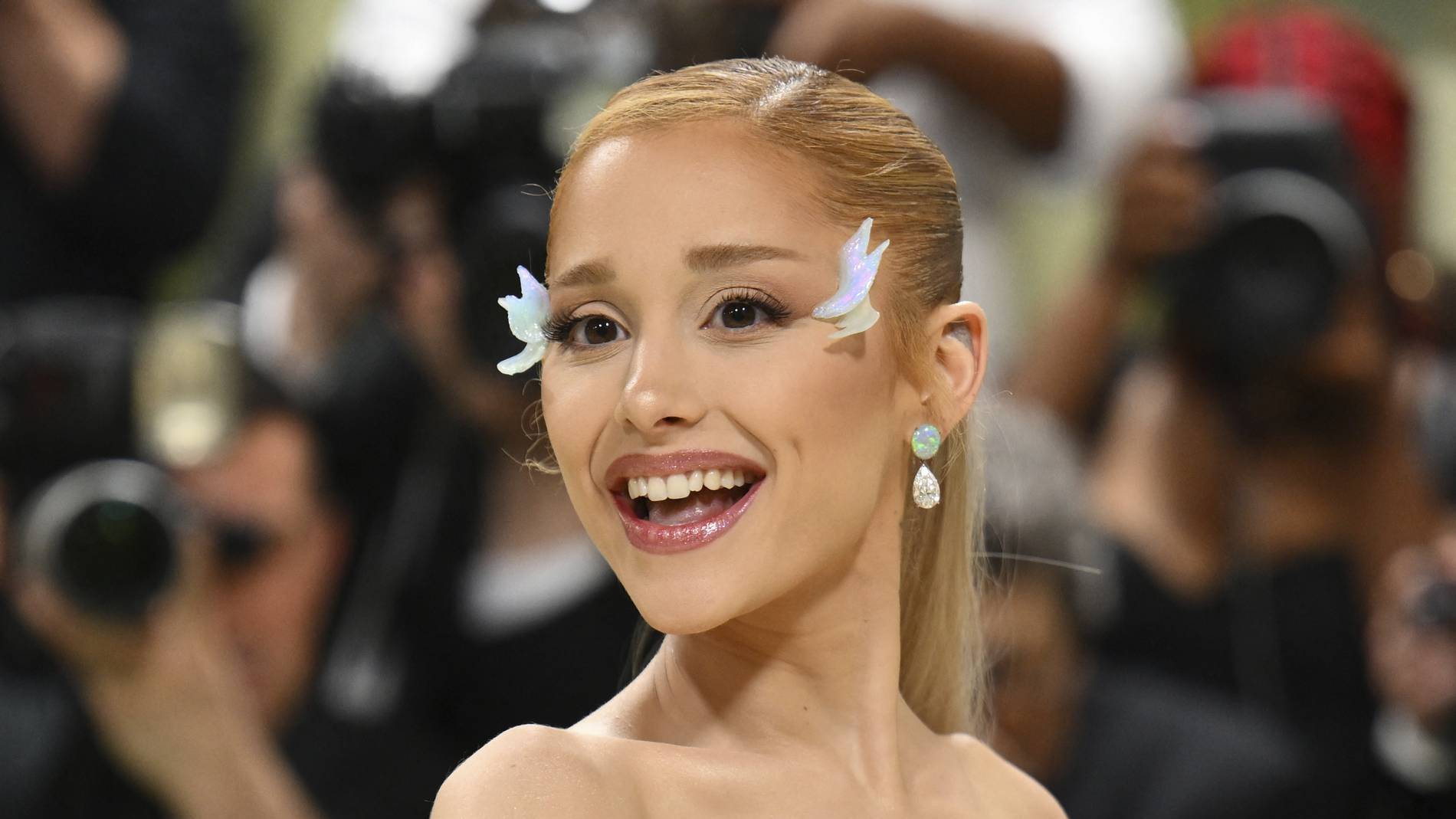Ariana Grande Shines in Loewe at the 2024 Met Gala