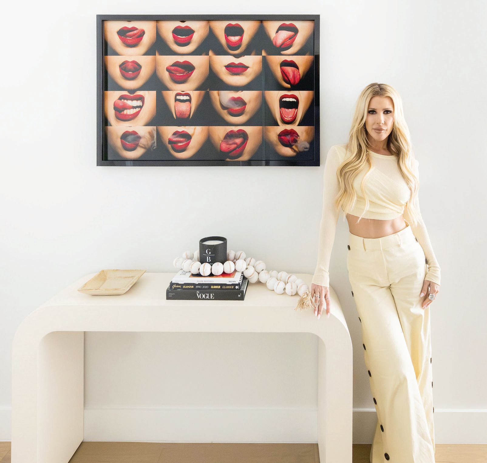 Tracy Tutor’s Dallas Bachelorette Pad: Art & Luxury Fusion