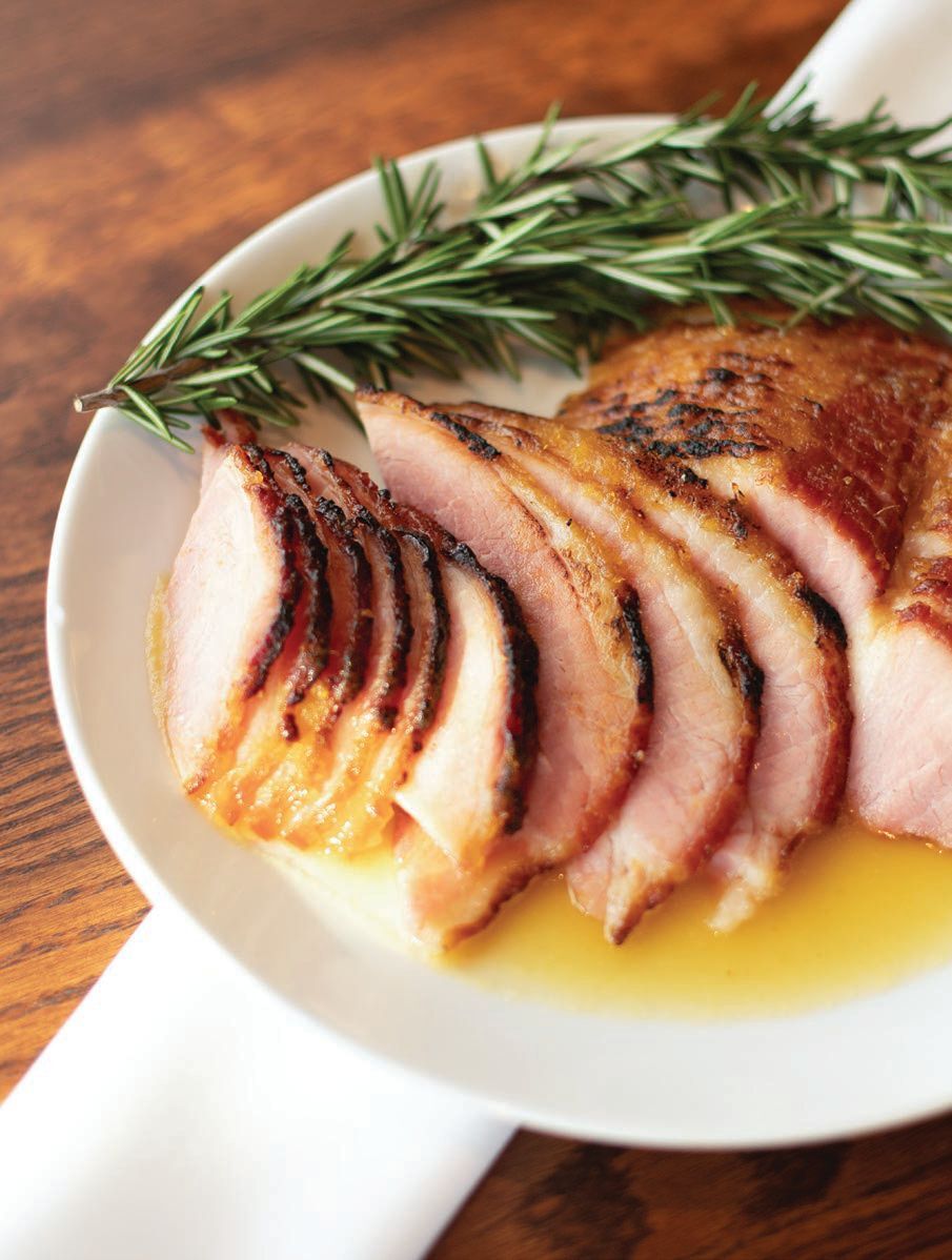 Thanksgiving Dining: Luxurious Feasts at Local Restaurants