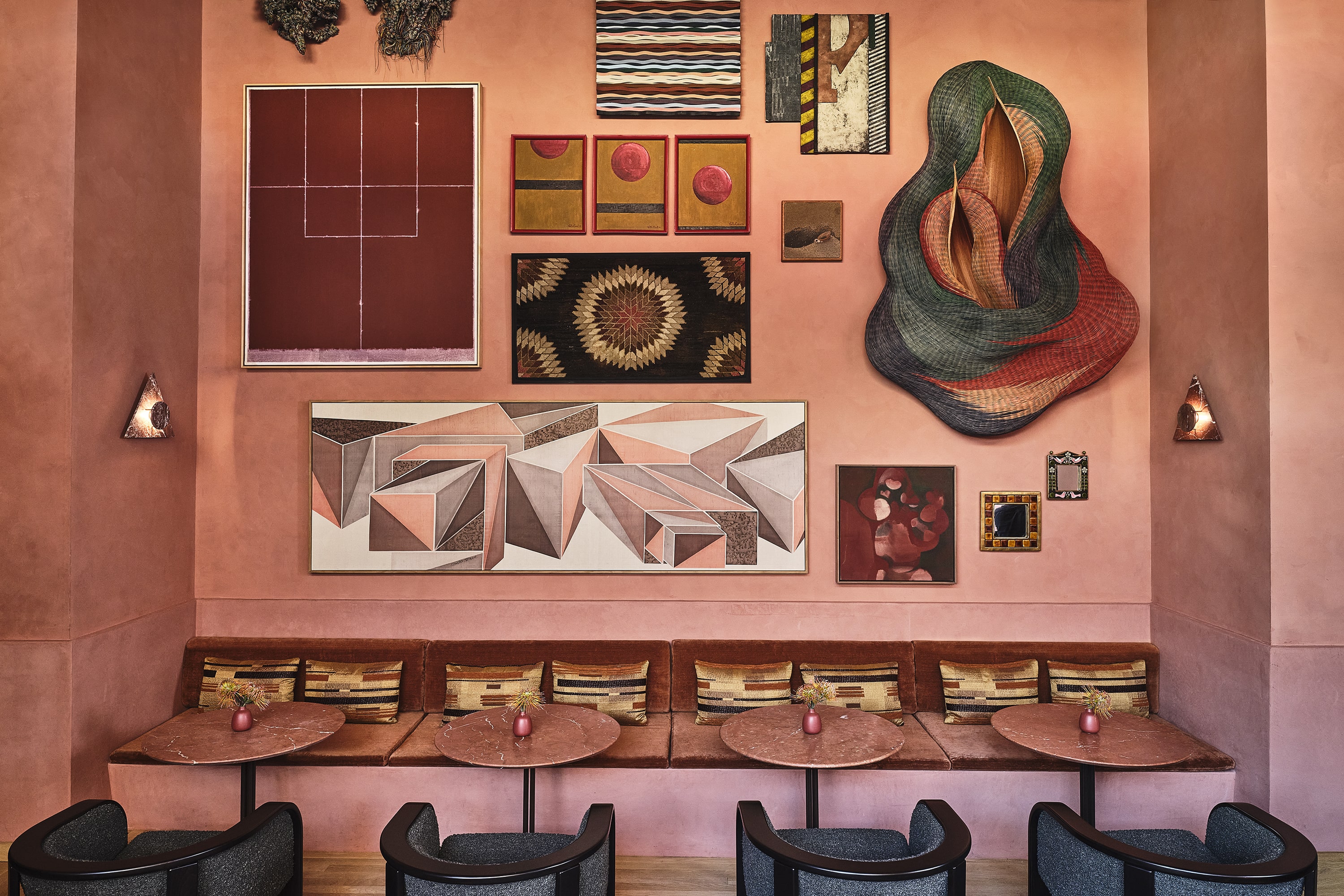 Explore L.A.'s Vibrant Arts District: Complete 2023 Guide