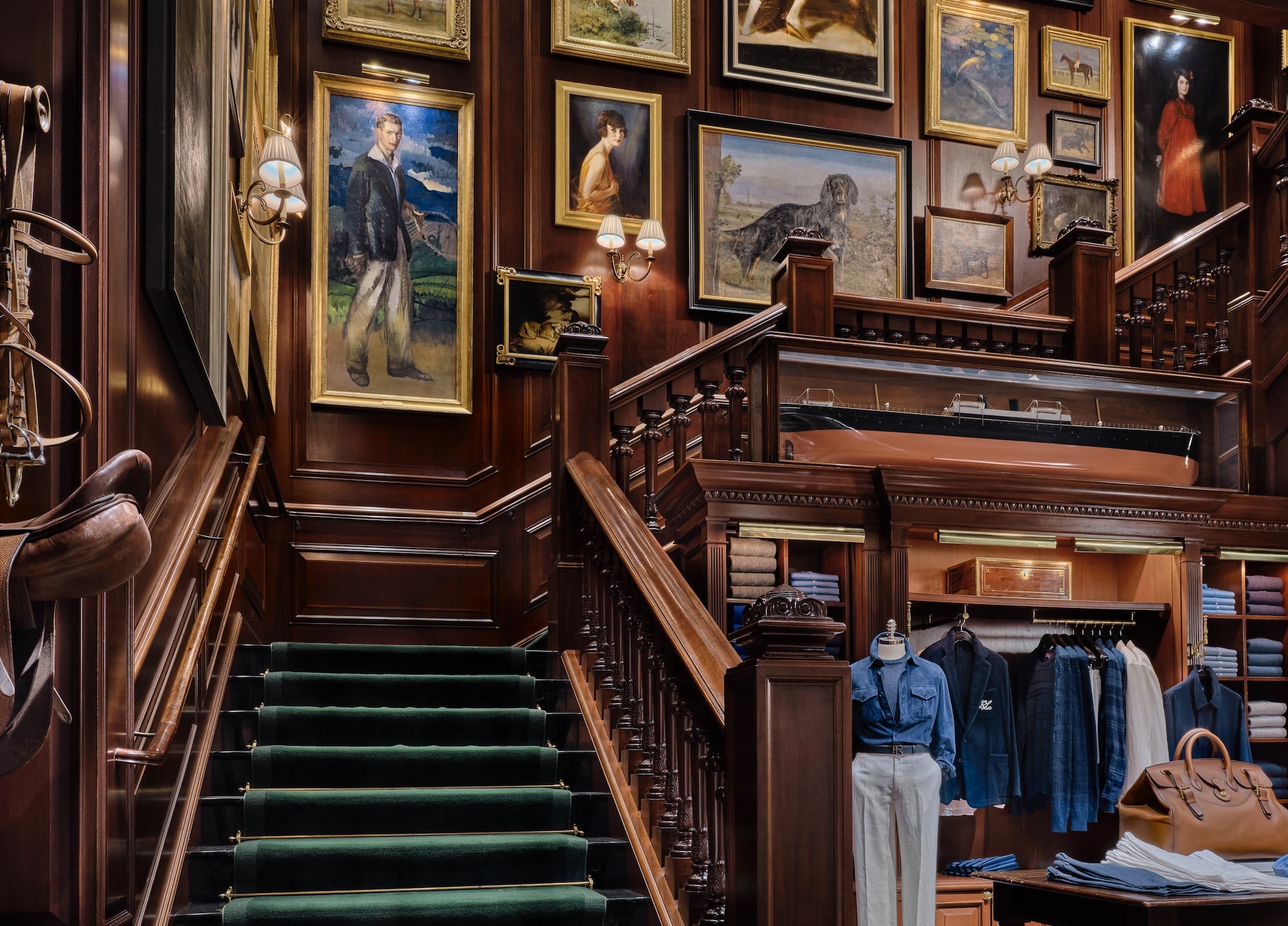 Ralph Lauren's Interactive Holiday Display at Mag Mile