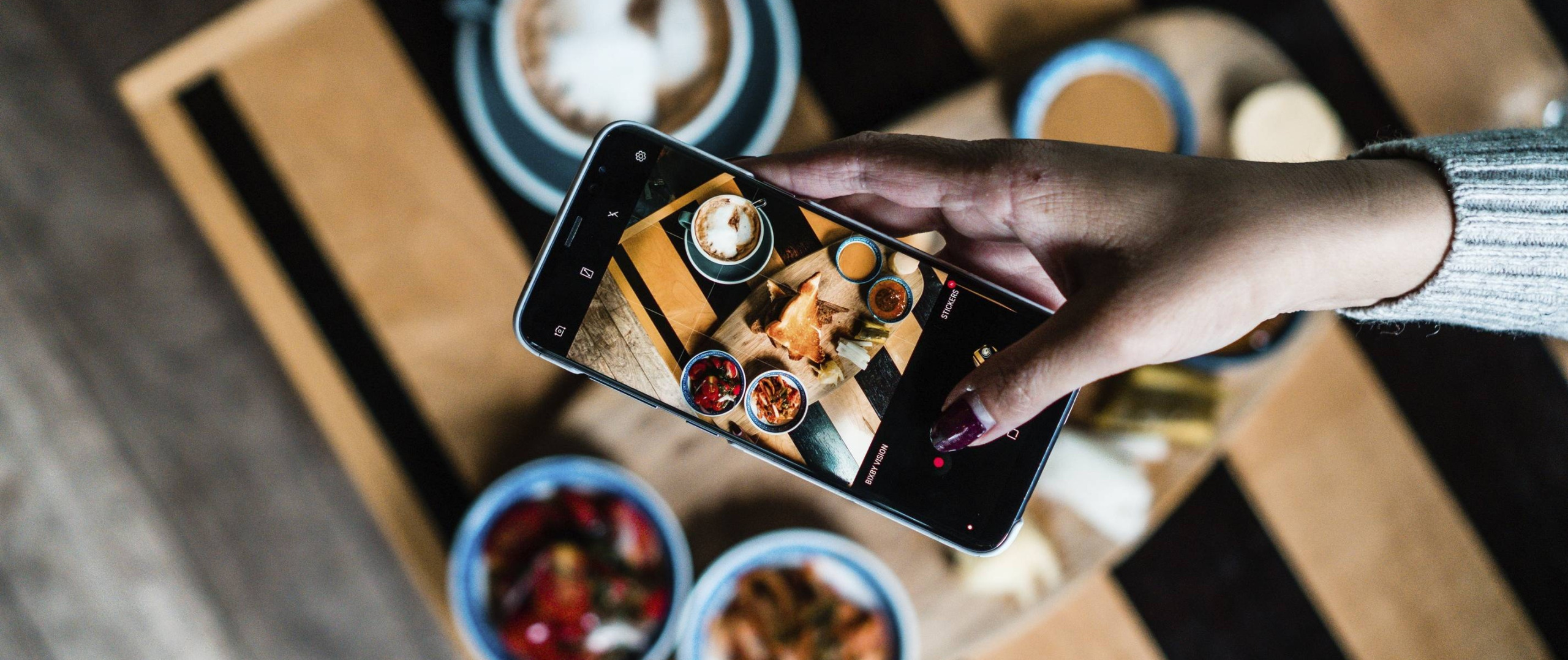 Discover 10 Must-Follow Foodie Instagram Accounts Today!