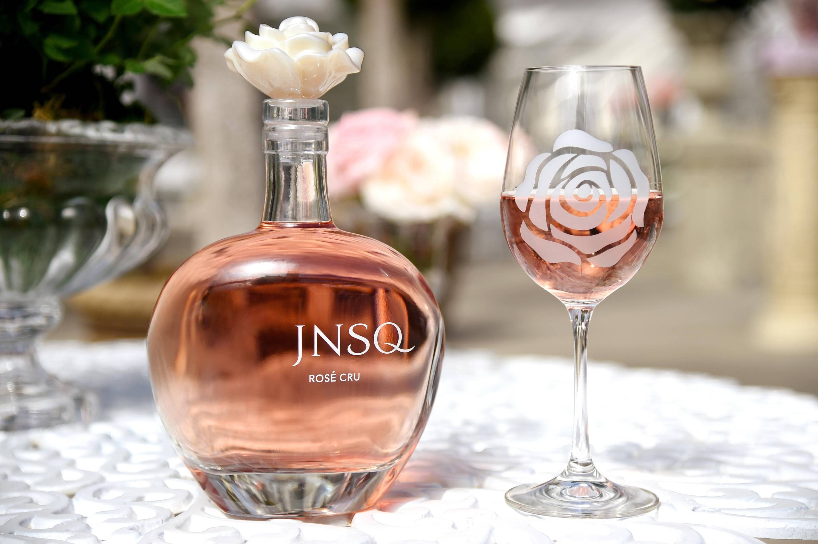 Unforgettable Summer: Sip on These 2 Chic California Rosés