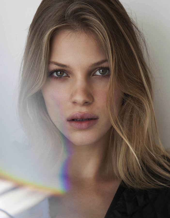 Insightful Q&A with Model Aga Wojtasik: Authenticity & Goals