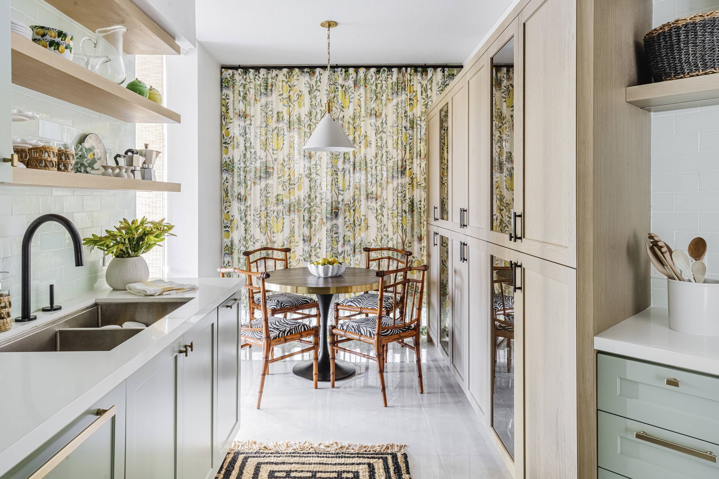 Explore Chicago's Lost Department Stores at New Exhibit