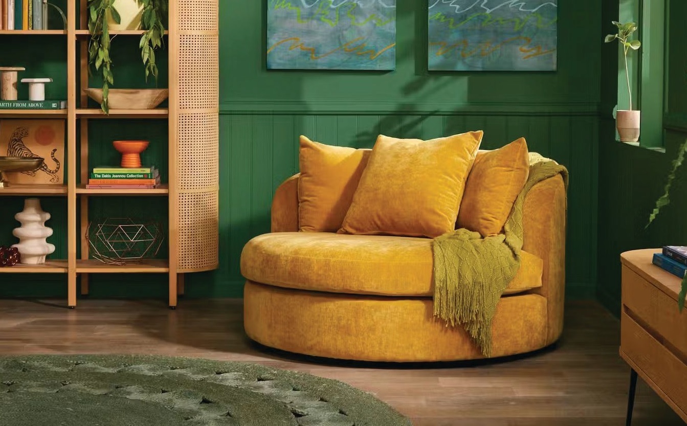 Joybird's Amelia Grand Chair: Comfort Meets Style