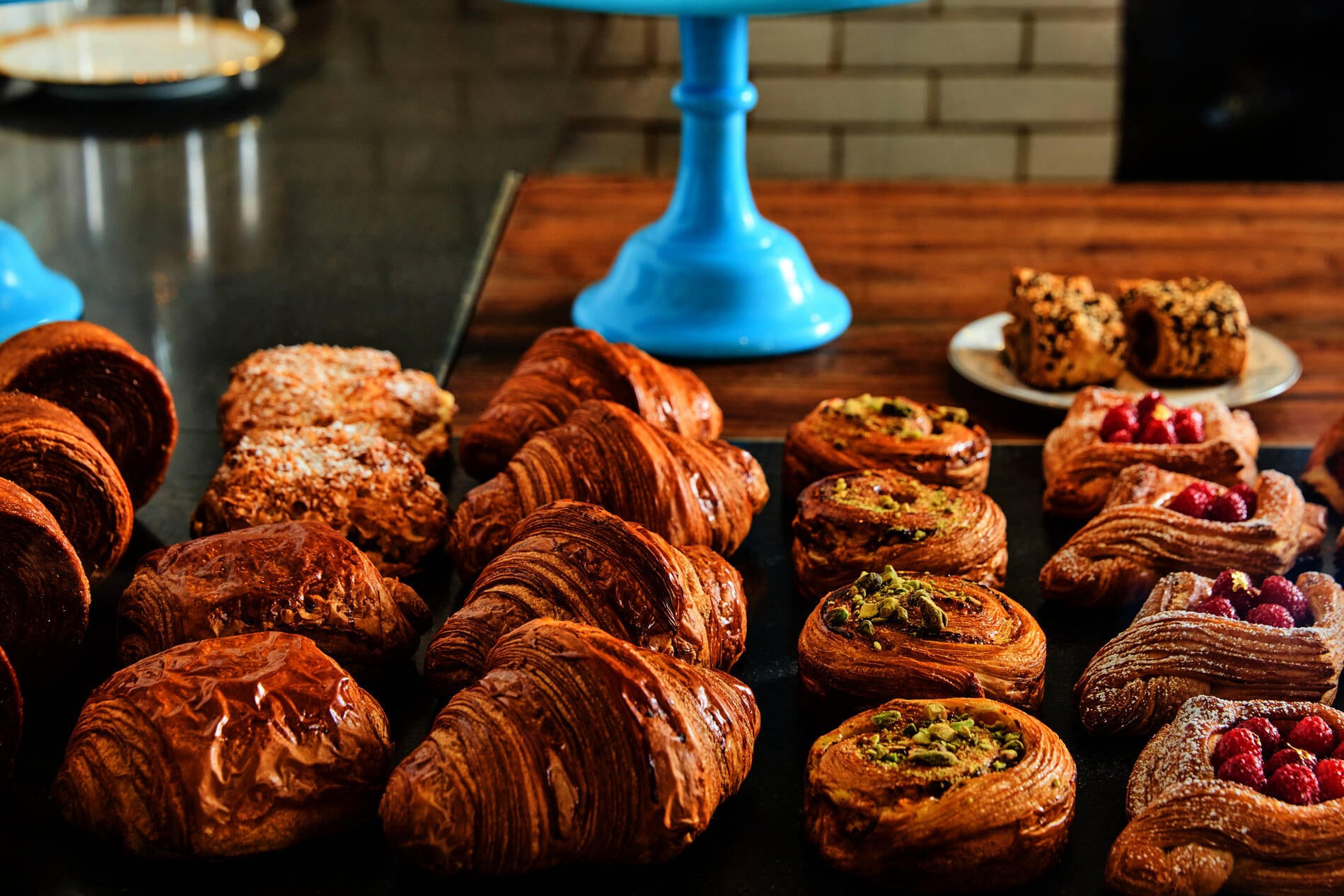 Discover LA's Top 8 Gourmet Grab-and-Go Food Spots