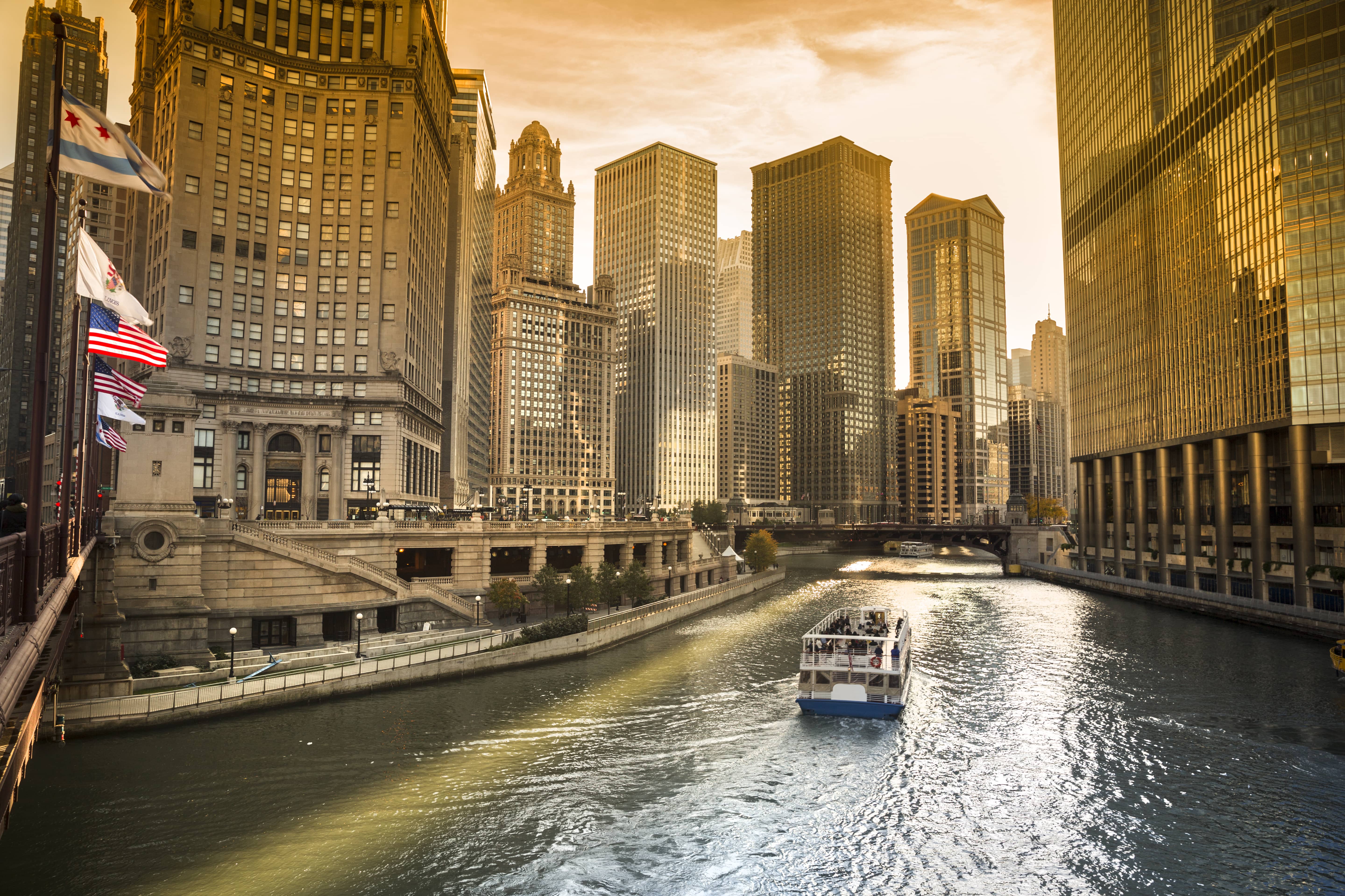 Chicago City Attractions Guide Chicago Neighborhood Guides | 15+